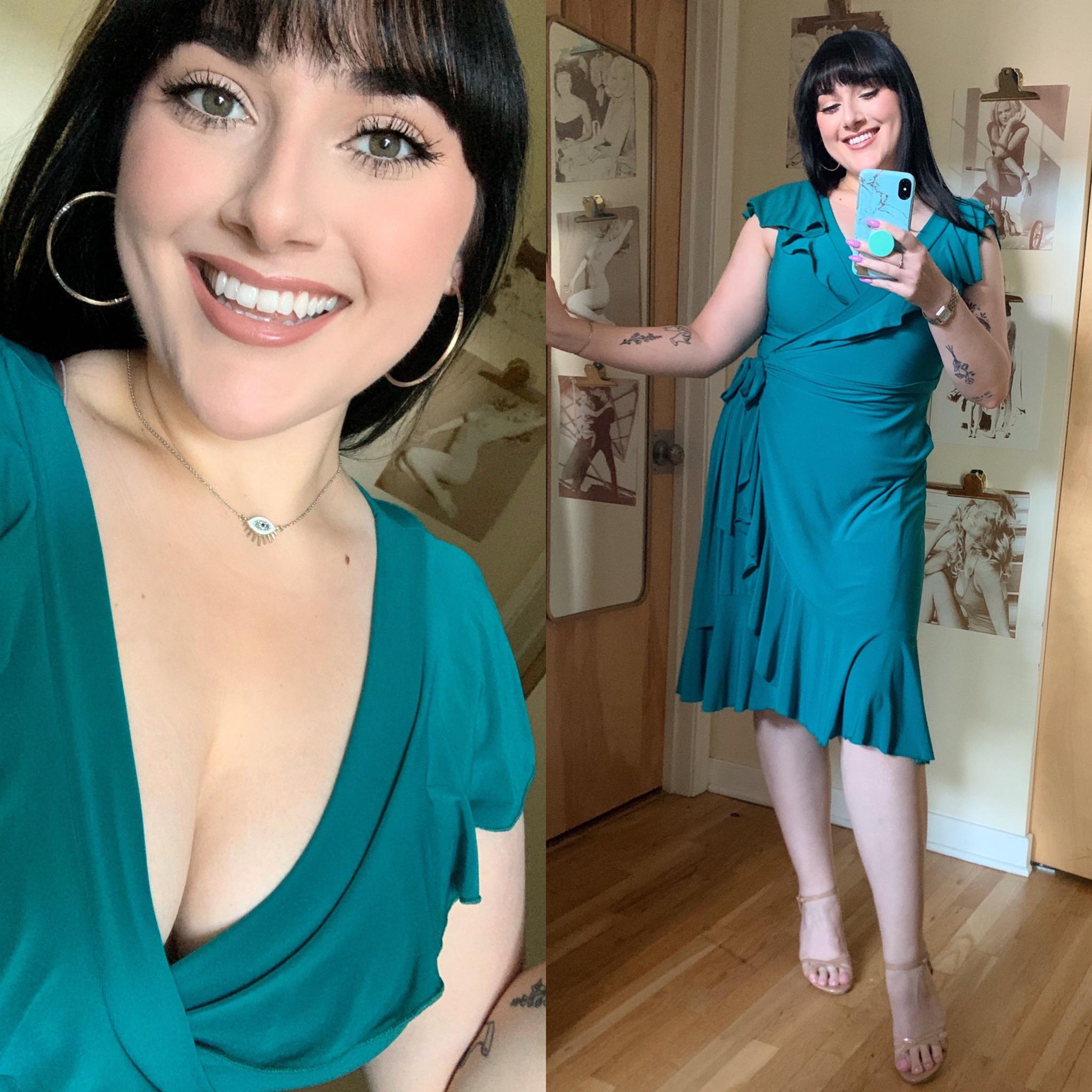 Hello honey 🍯 | Scrolller