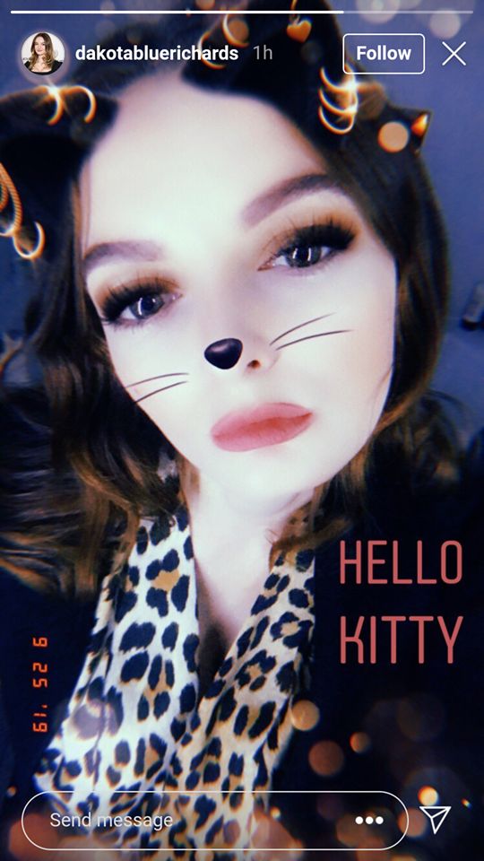 Hello Kitty | Scrolller