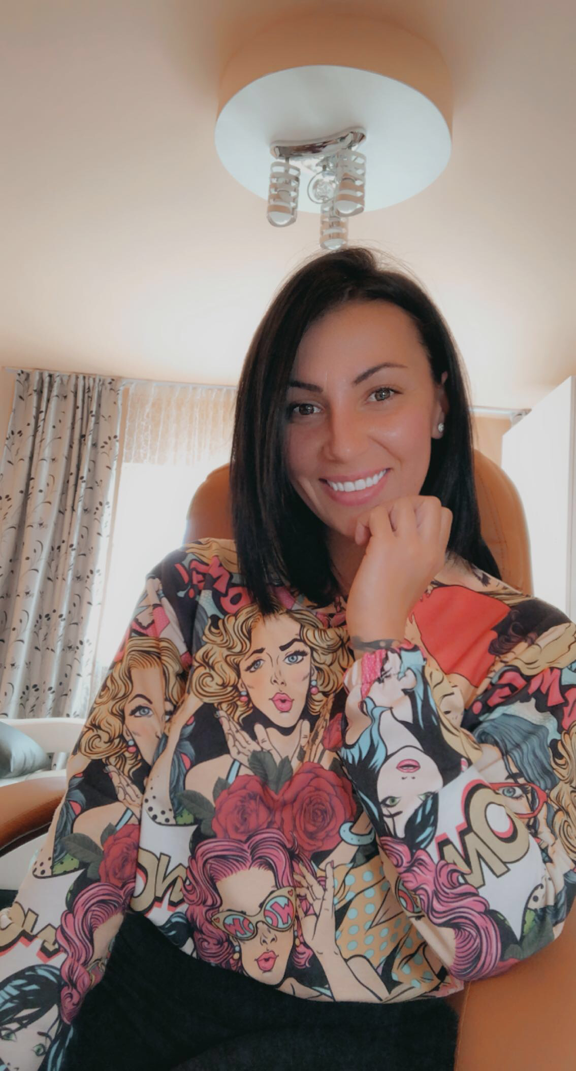 hello love | Scrolller