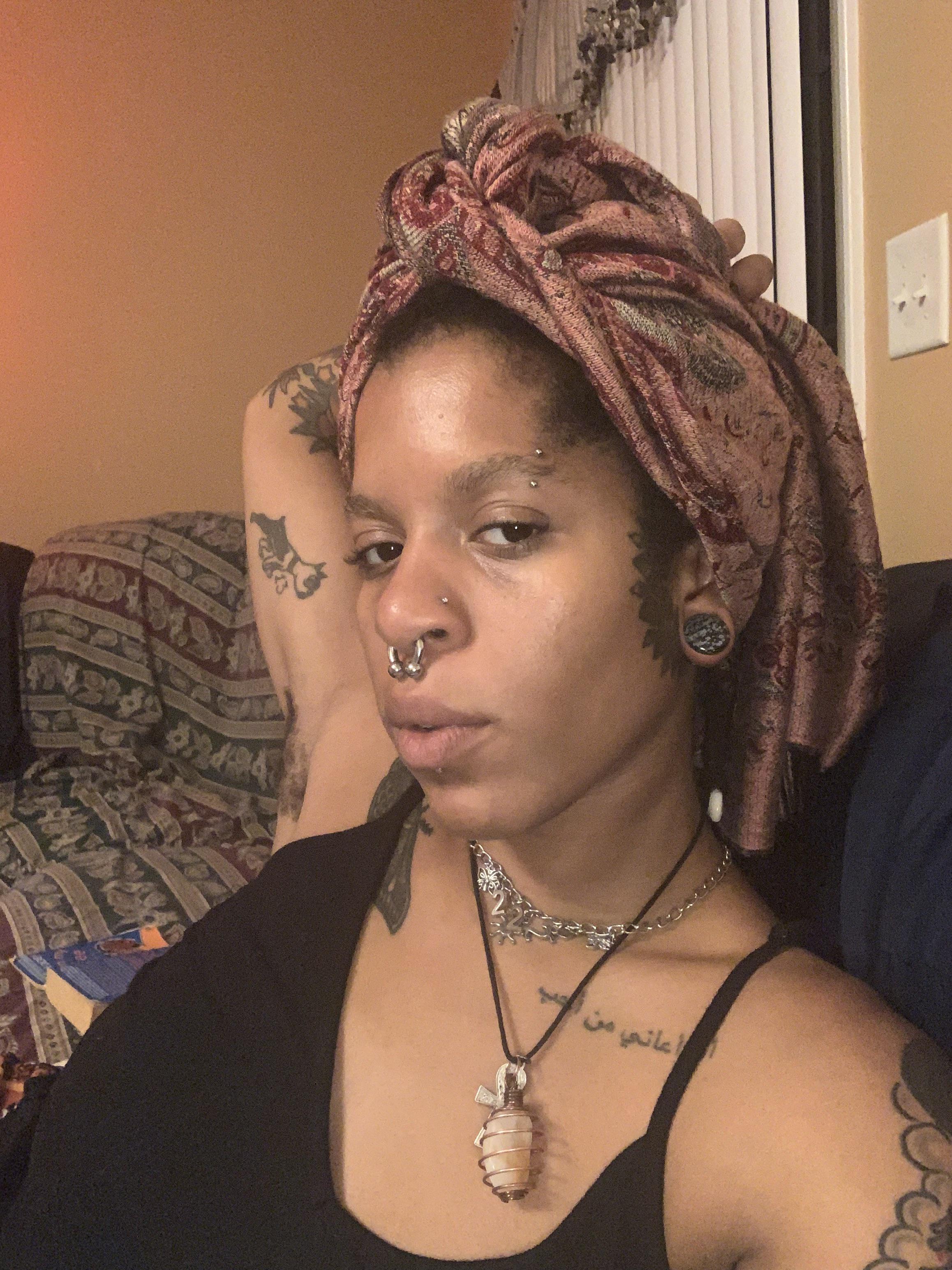 hello there | Scrolller