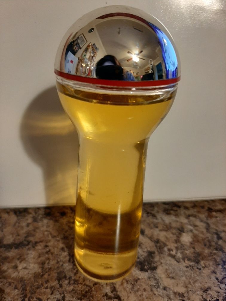 Help identifying this perfume/cologne? | Scrolller