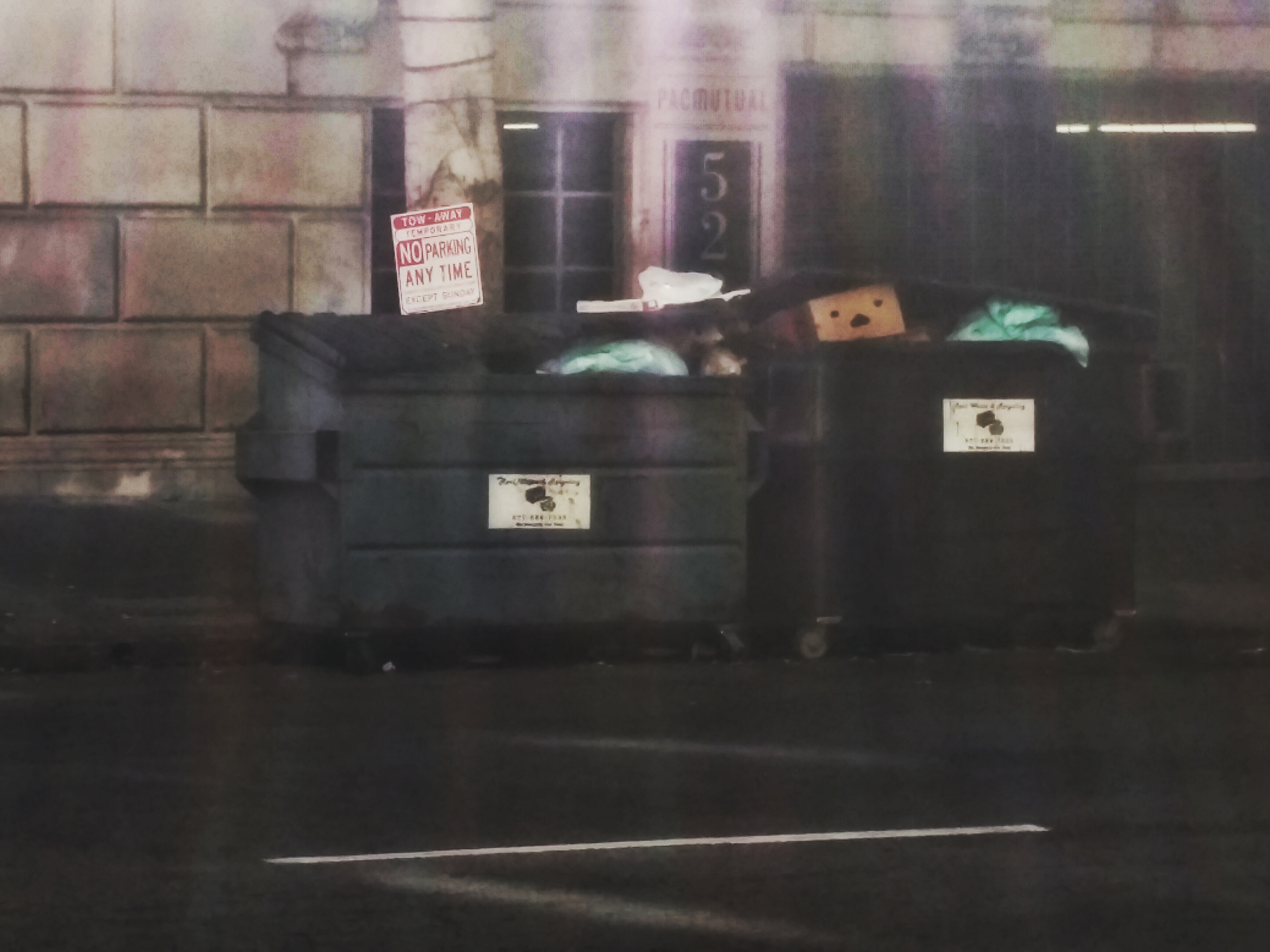 Help! I'm stuck in a dumpster! | Scrolller