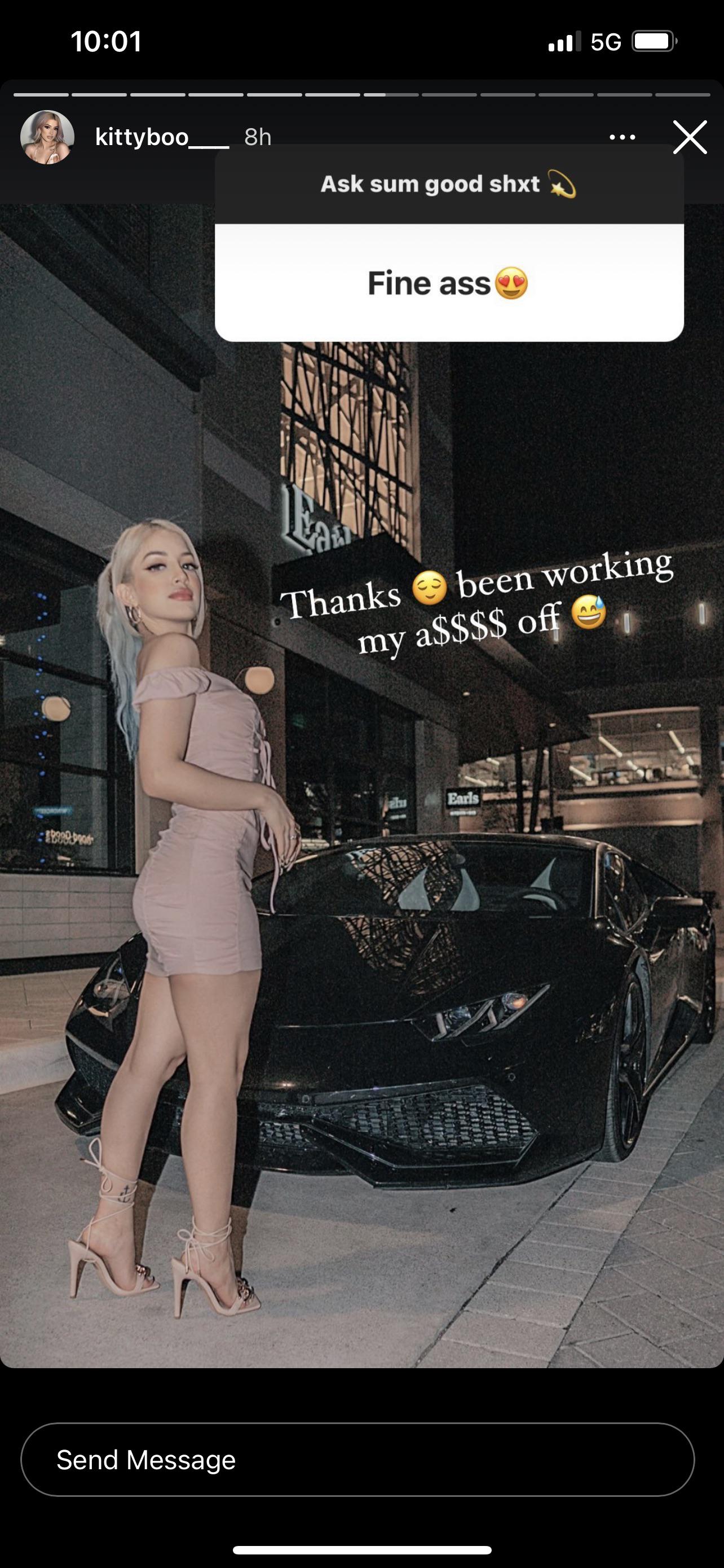 Her I have her shit | Scrolller