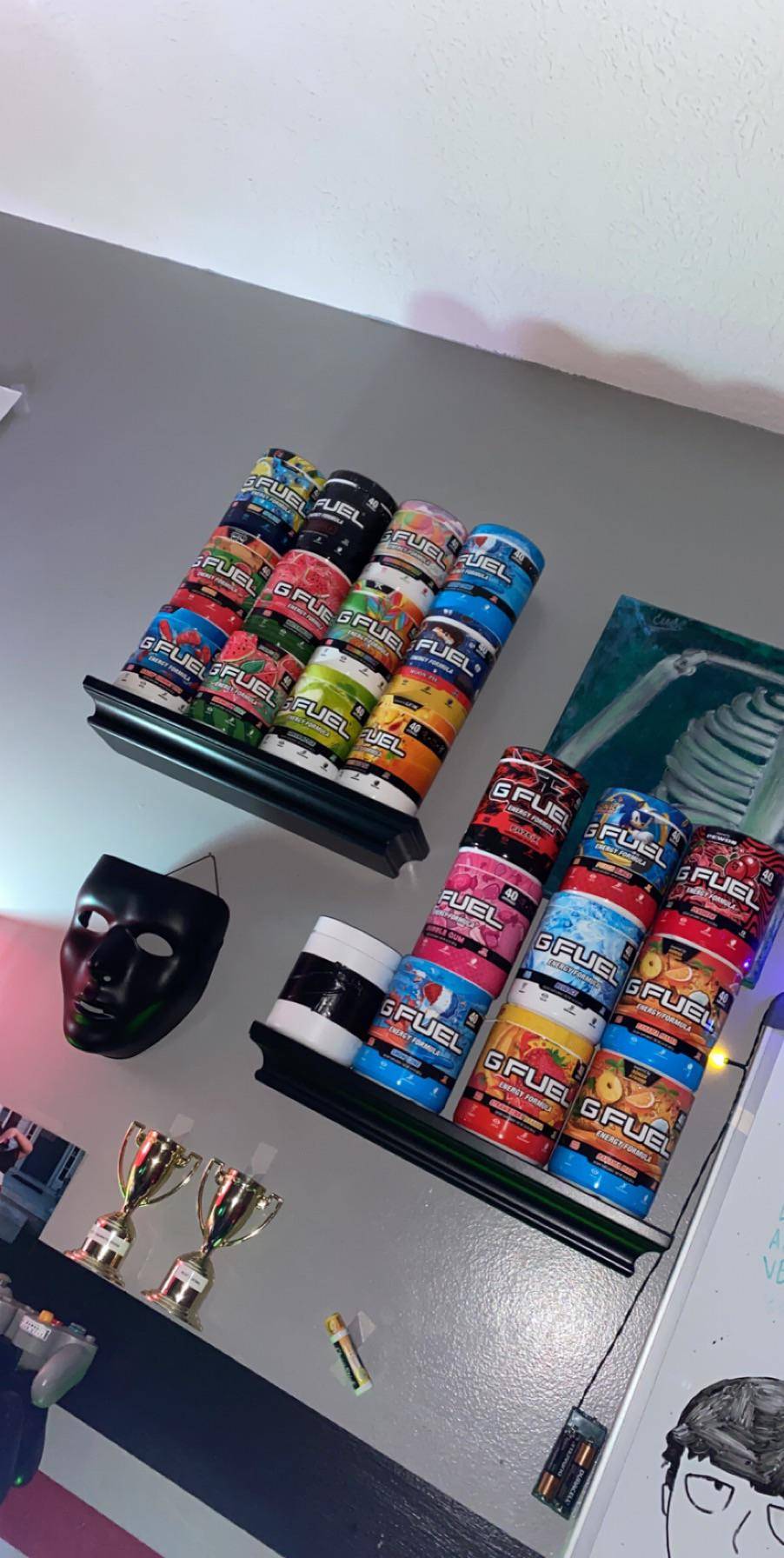 Here's my stash! | Scrolller