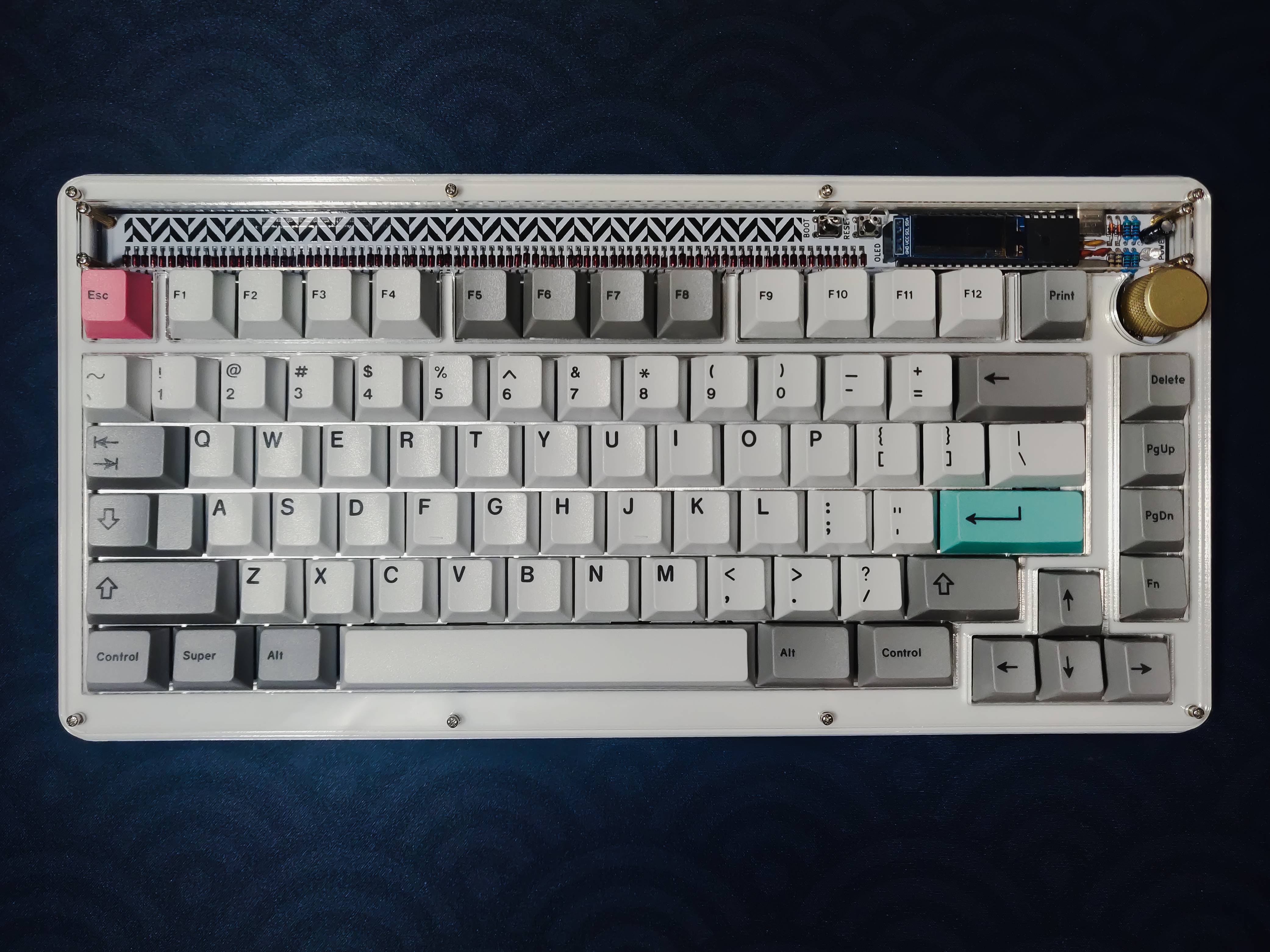 Herringbone Pro X GMK Modo Light | Scrolller