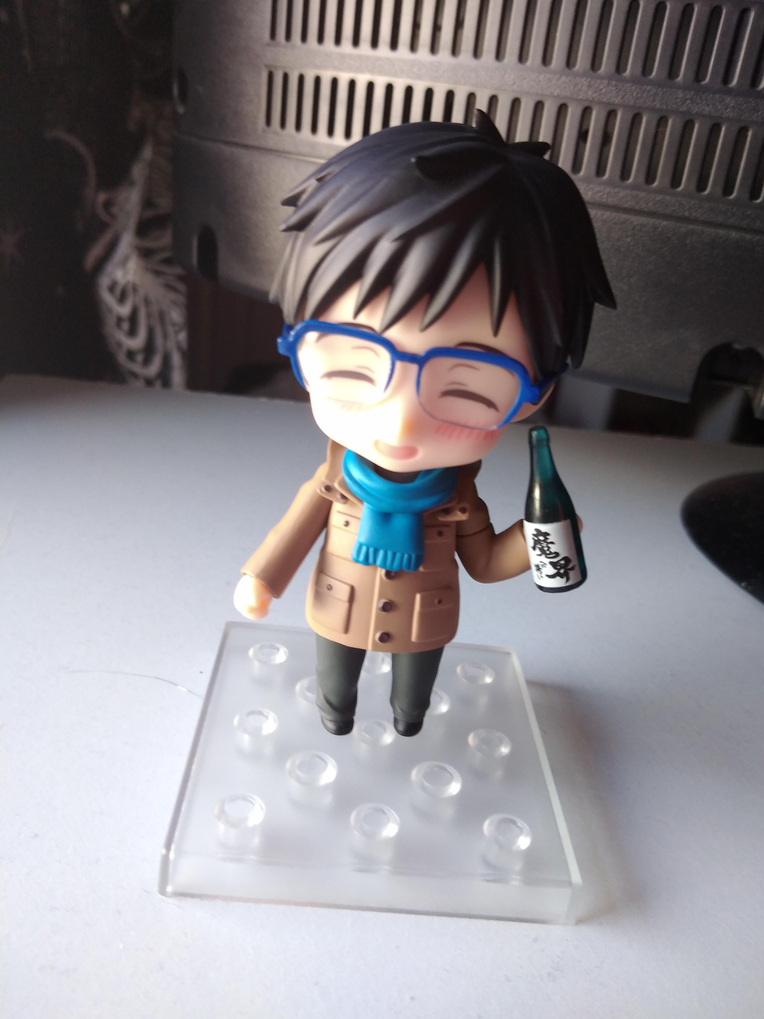 HE'S HERE HE'S HERE | Scrolller