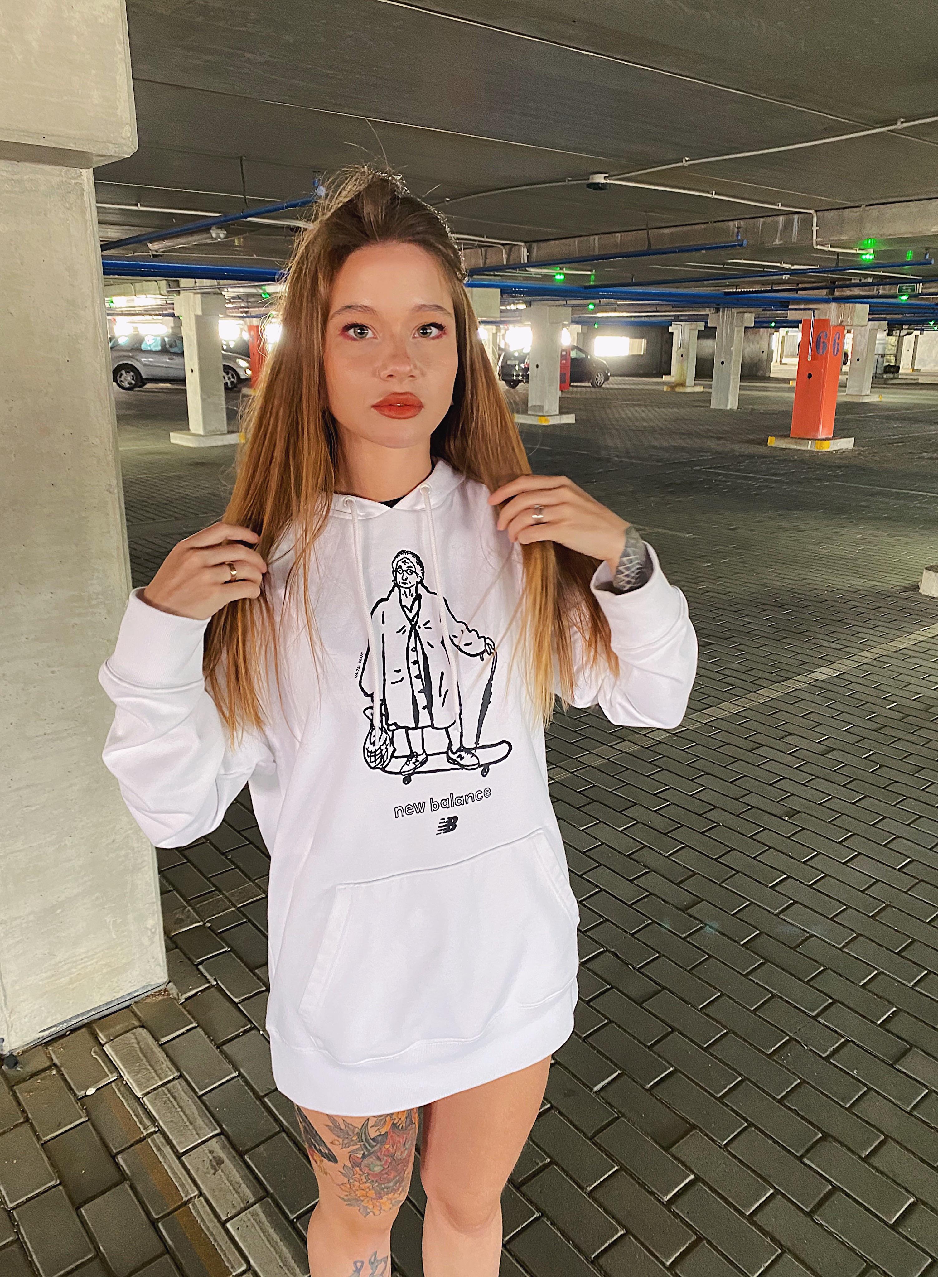 Hey 😈 | Scrolller