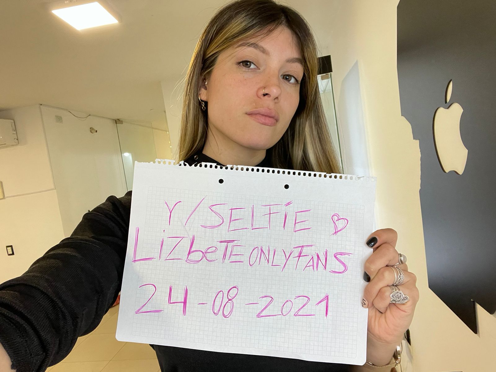 hey babes, Verification +18 🔥🔥 | Scrolller