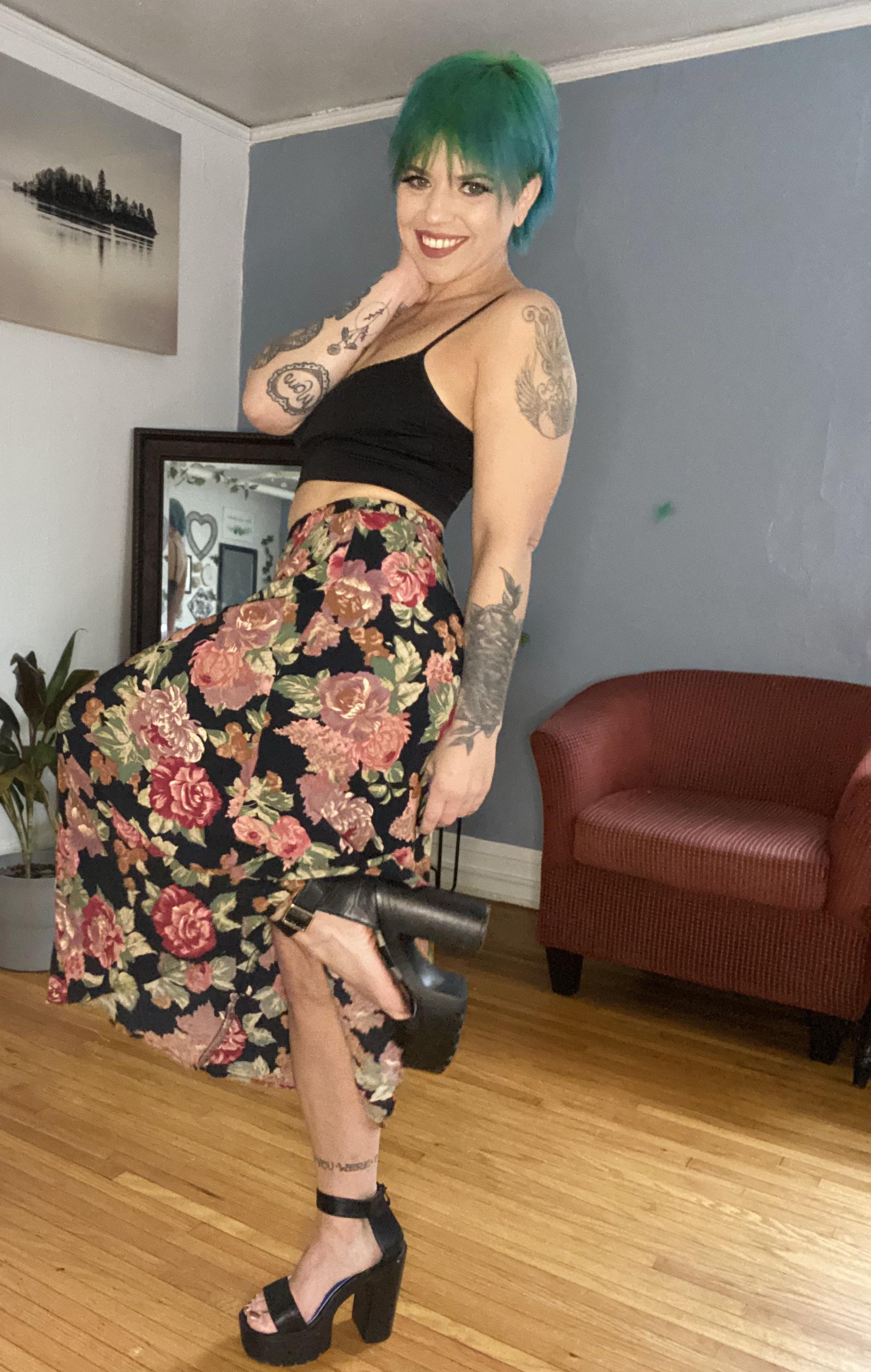 Discover more like U_Debbiedumptruck: Hey, just do ya know I have a Twitter, that’s where you’ll ...