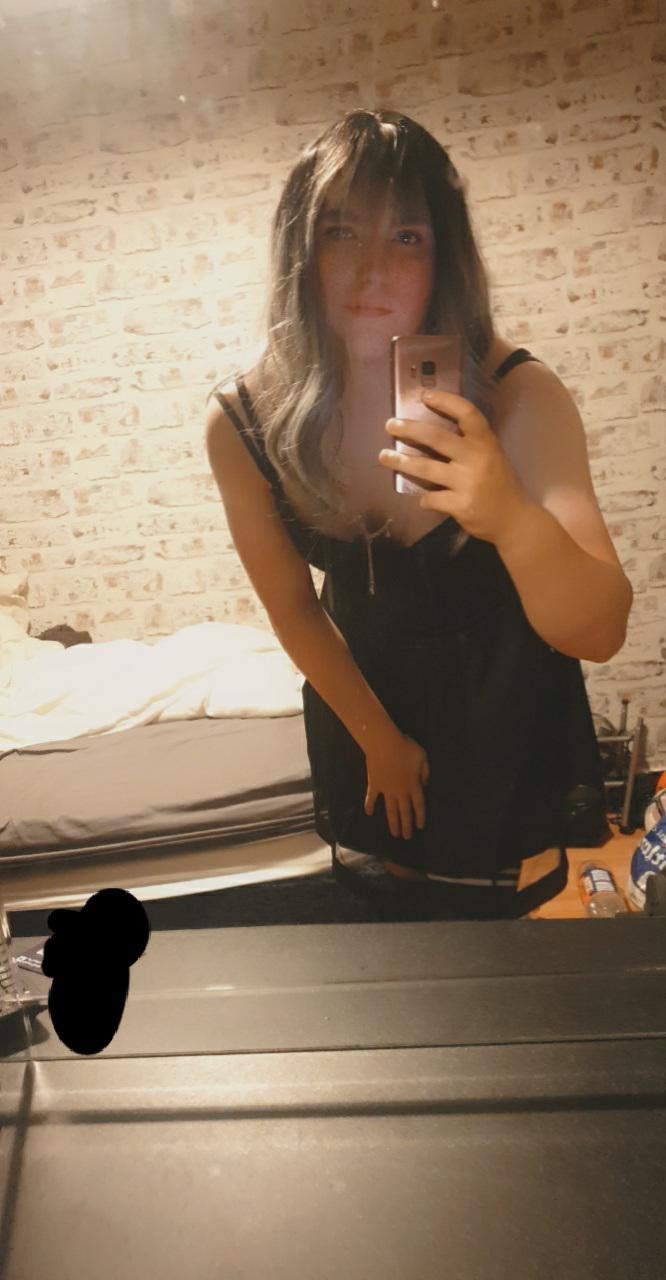 Hey trans girl 19 looking for friends😉 msg me | Scrolller