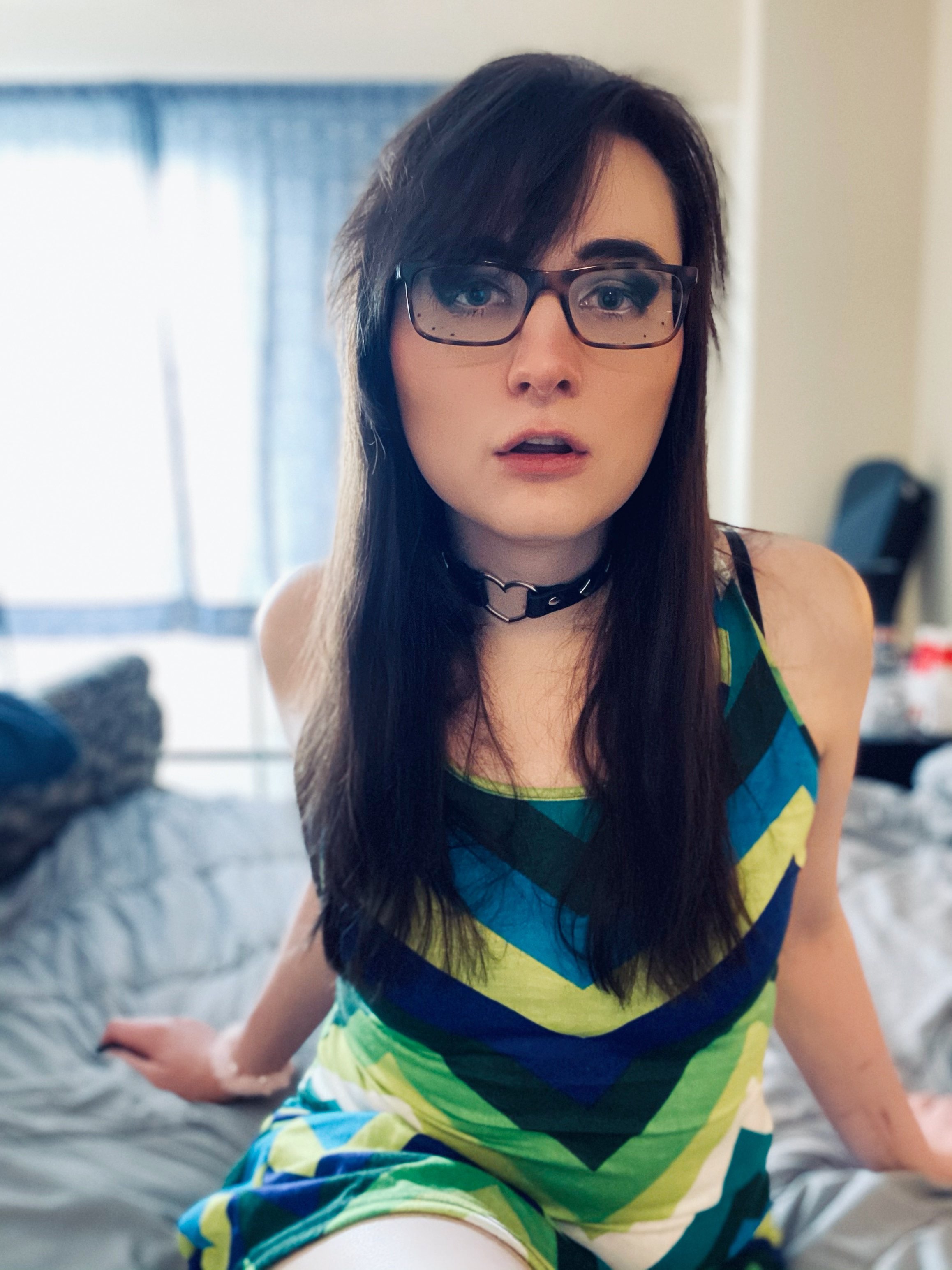 Hey, wanna try cumming in my mouth? | Scrolller