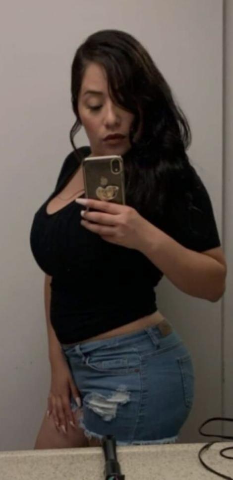 Heyyy ladies | Scrolller