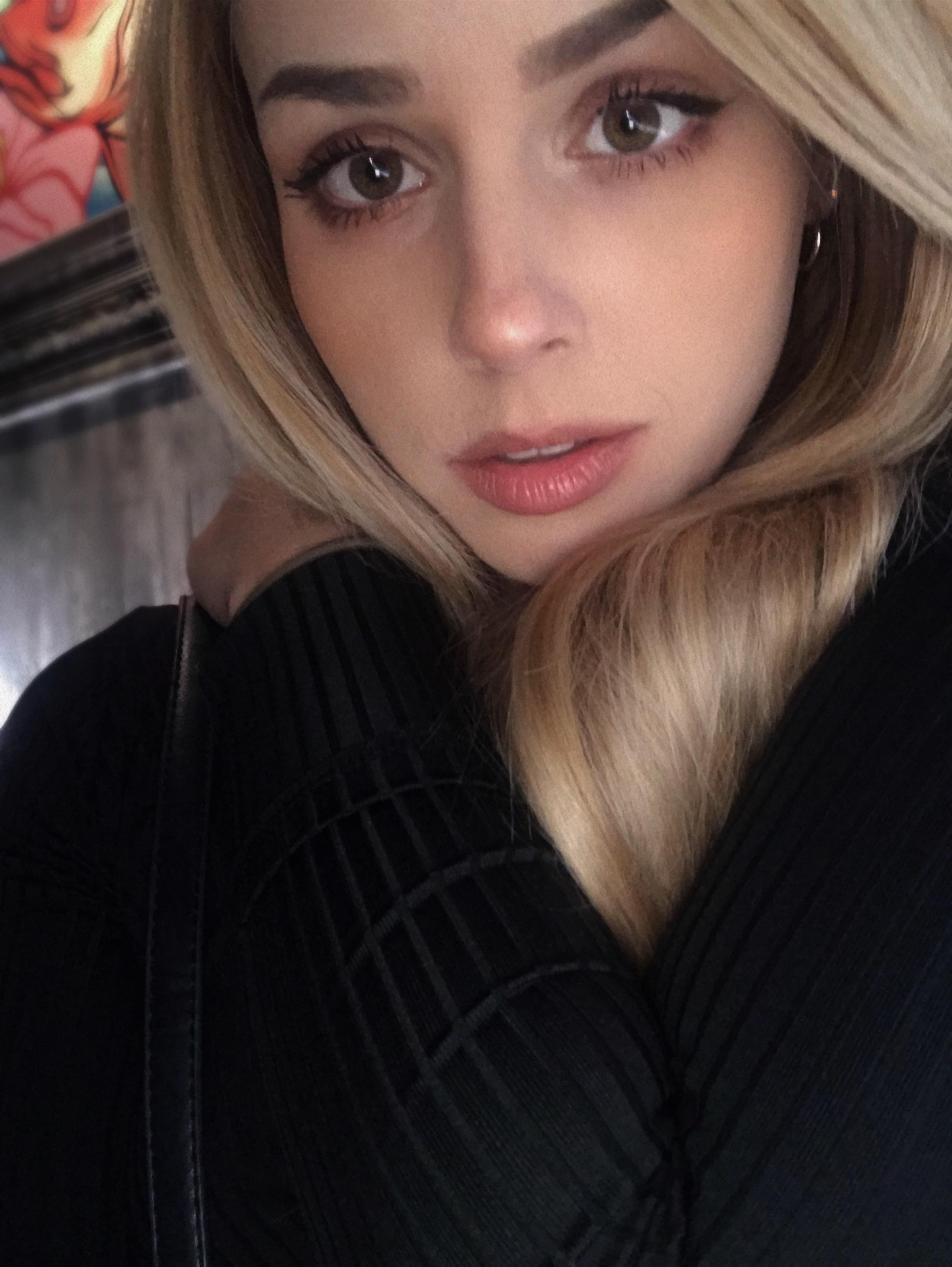 Hi again 🙈 | Scrolller