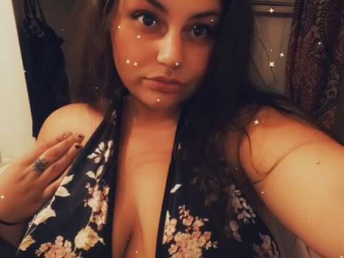 Hi babes 💕 | Scrolller