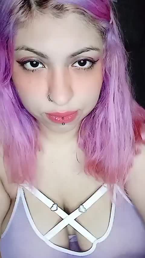 hi babes! 😍 | Scrolller