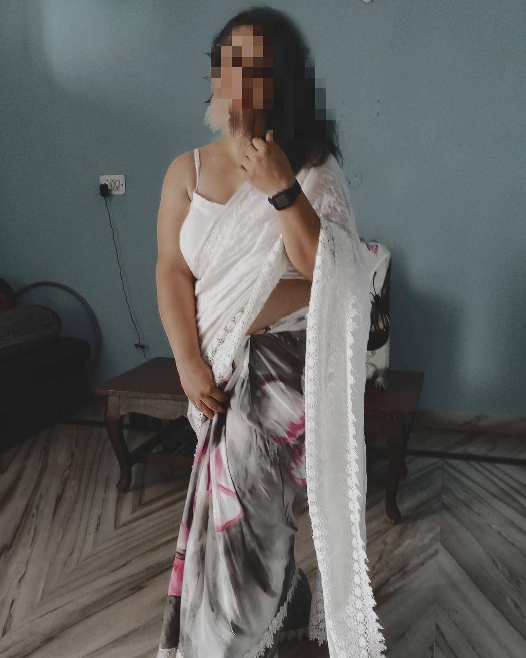 Hi friends, how are you guys doing? Im divorced (39) mom of 17 years old son.. new to This ...