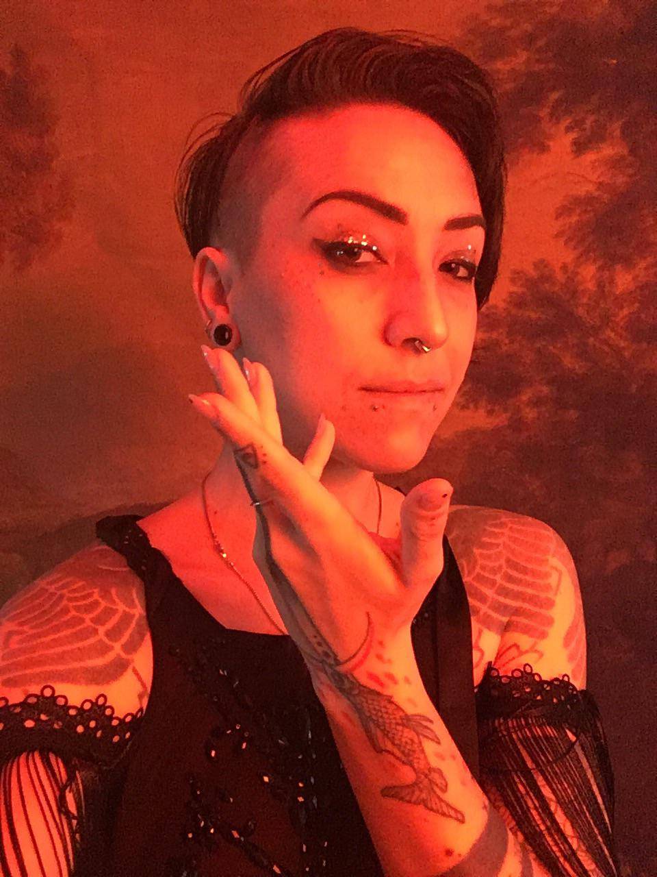 Hi from the Underworld | Scrolller