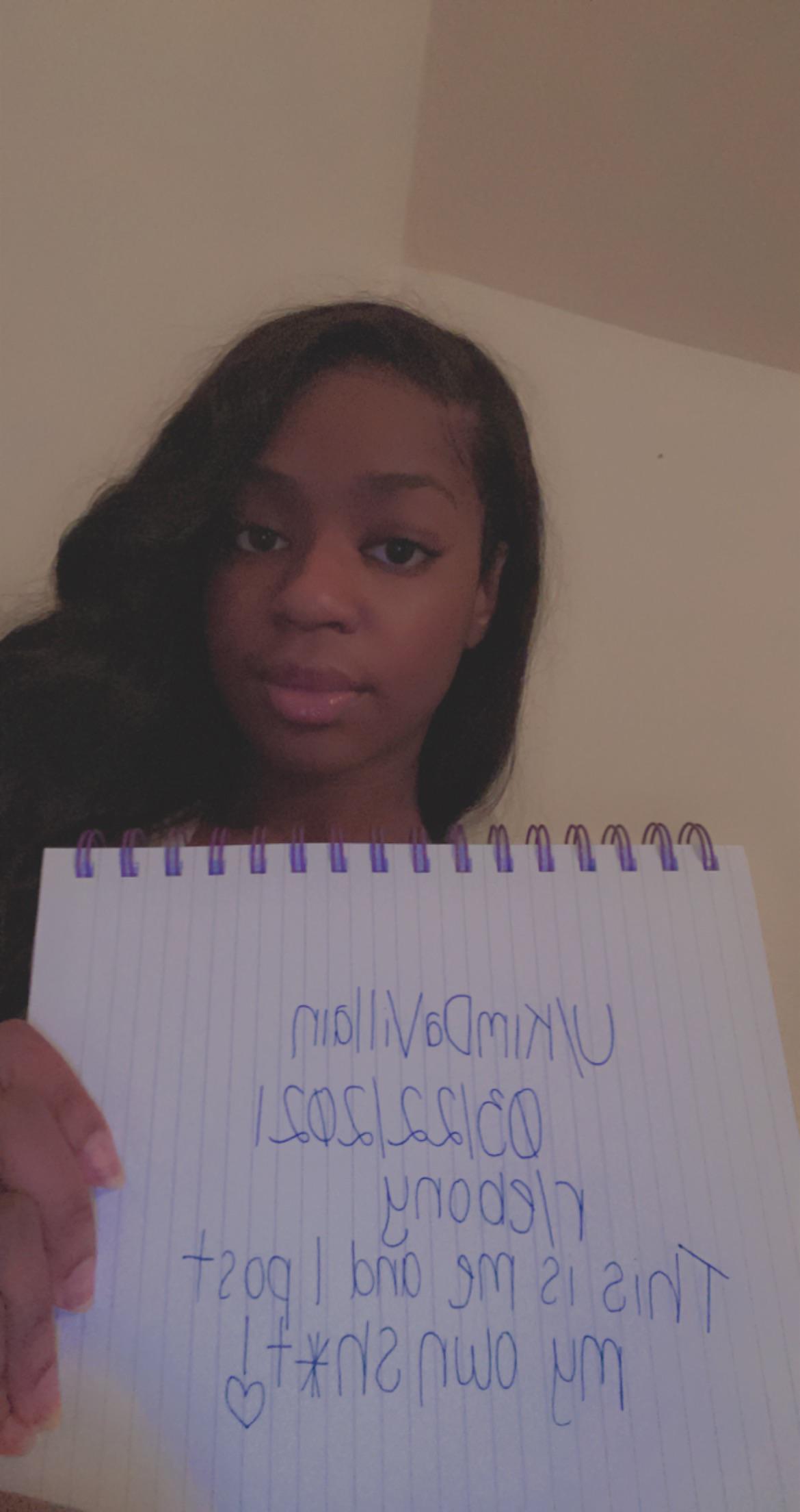 Hi ☺️ here’s my Verification! | Scrolller