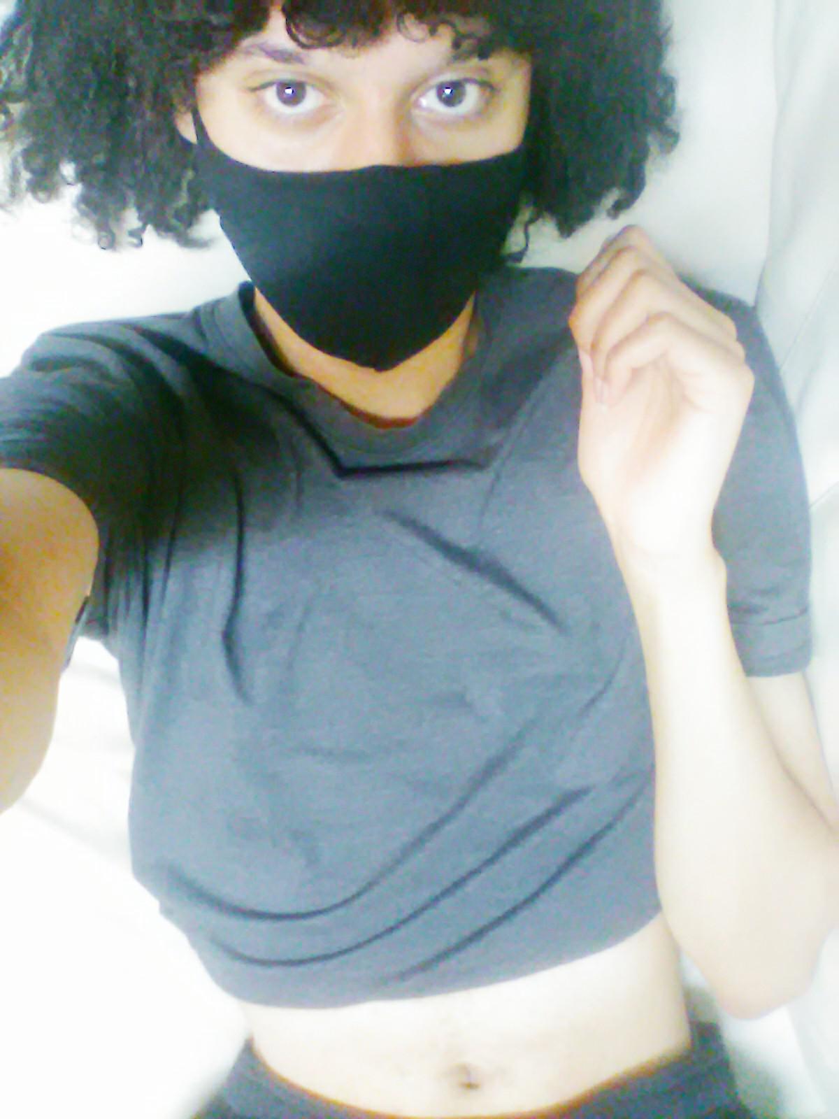 Hi late night people | Scrolller