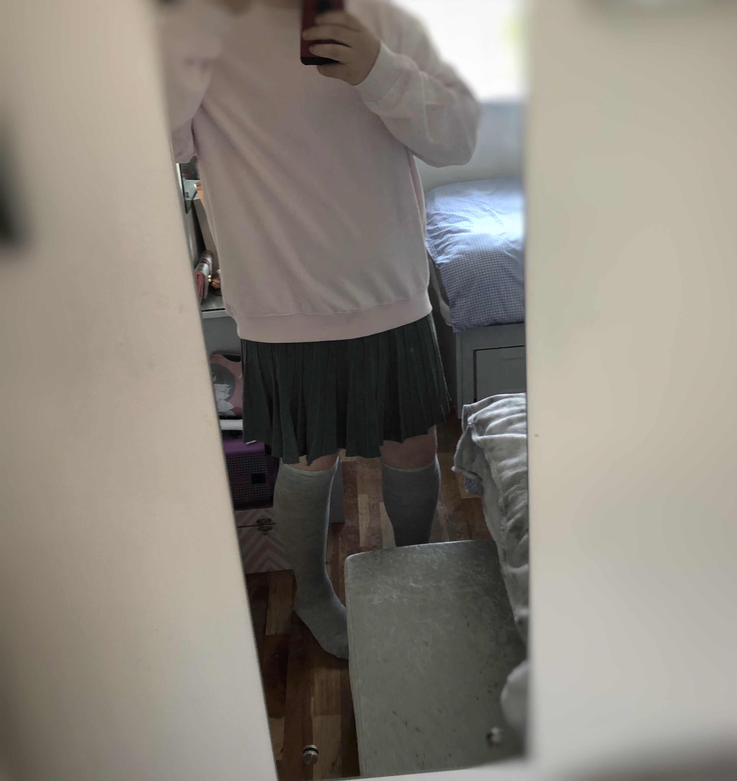 Hi to the cuties sorting by new | Scrolller