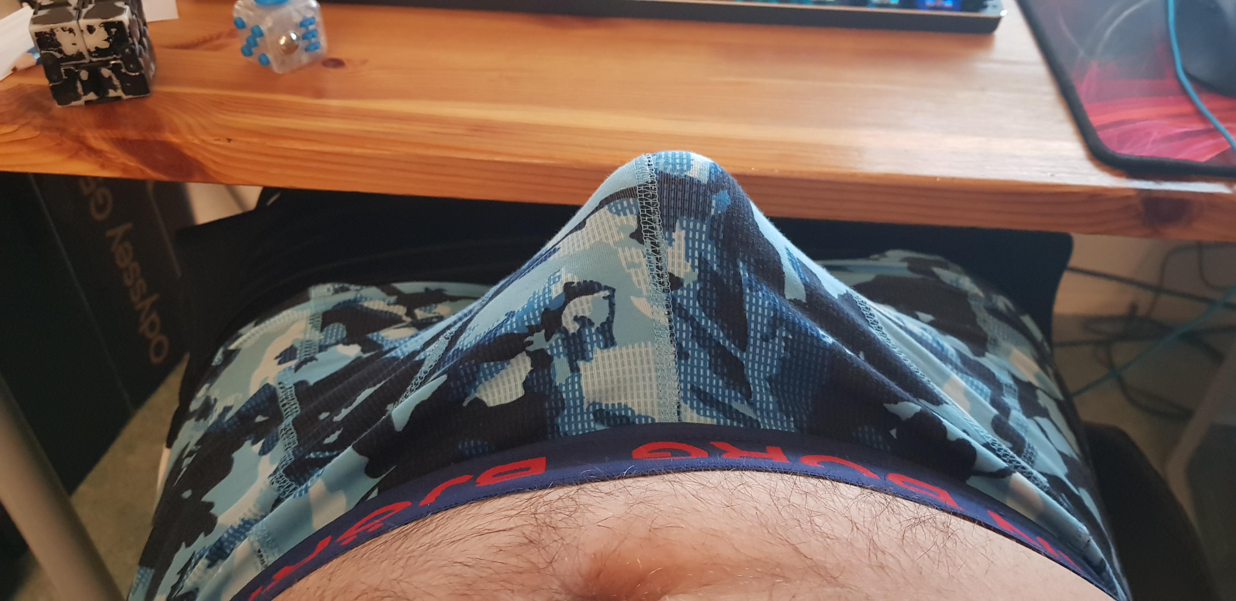 Hiding a treasure | Scrolller