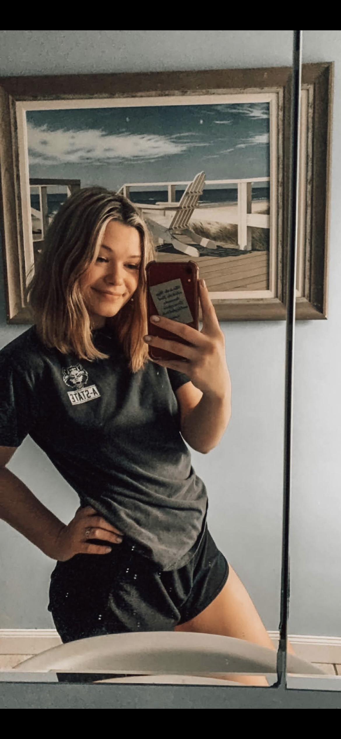 hiiii (f21) | Scrolller