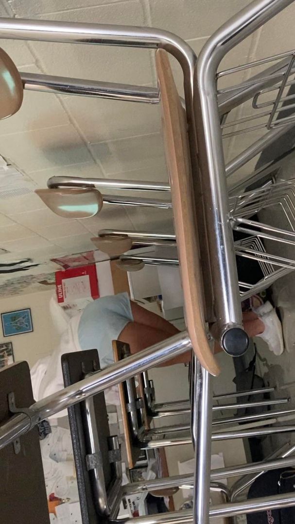 Hit me up to trade I have self made creepshots of fine ladies from my school!! | Scrolller