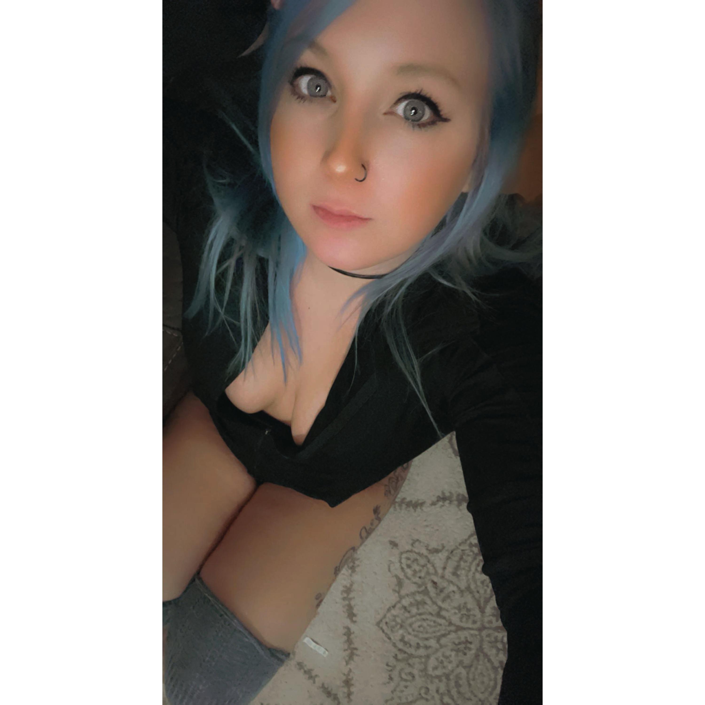 Mom of 4 here. 💘 | Scrolller