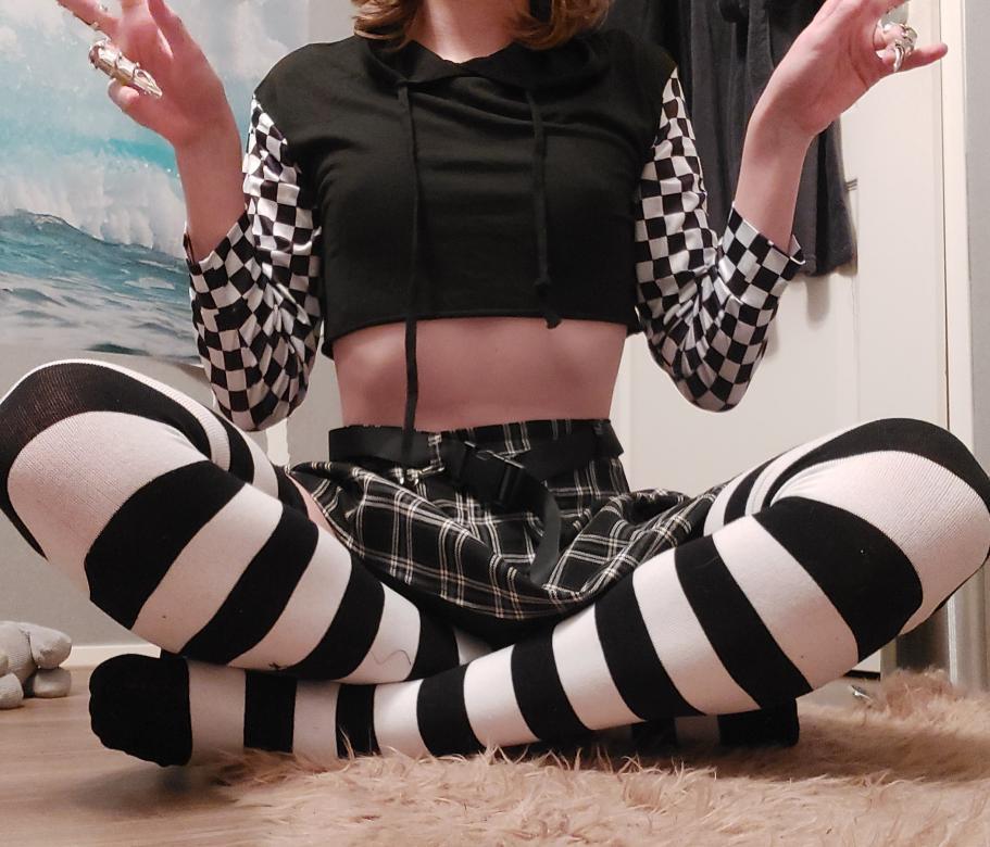 Hiya all! Been a While~ OmO | Scrolller