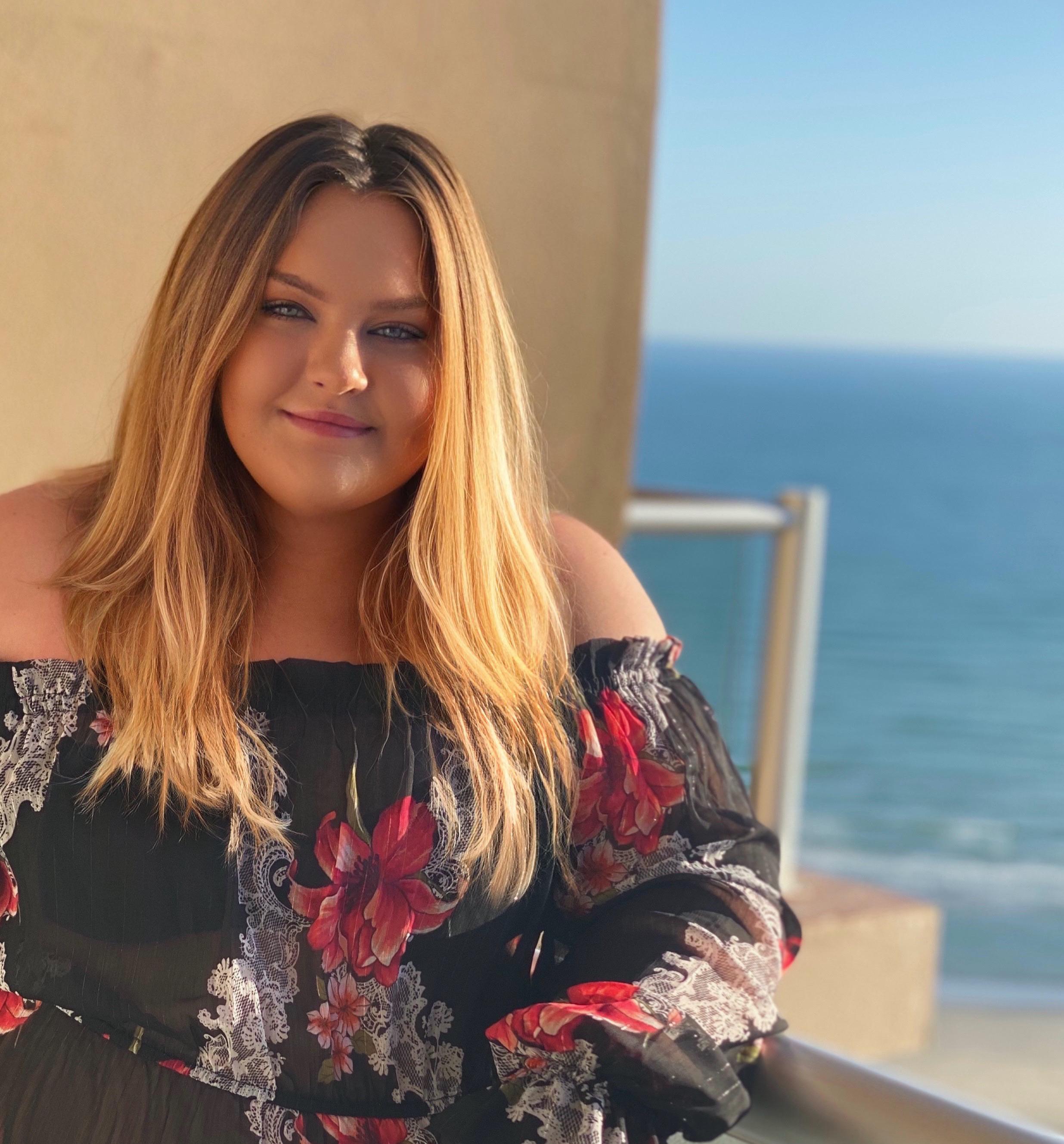 holaaaa, how are you?😋 | Scrolller