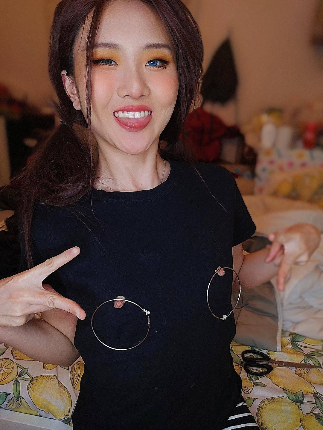 Hold my hoops | Scrolller