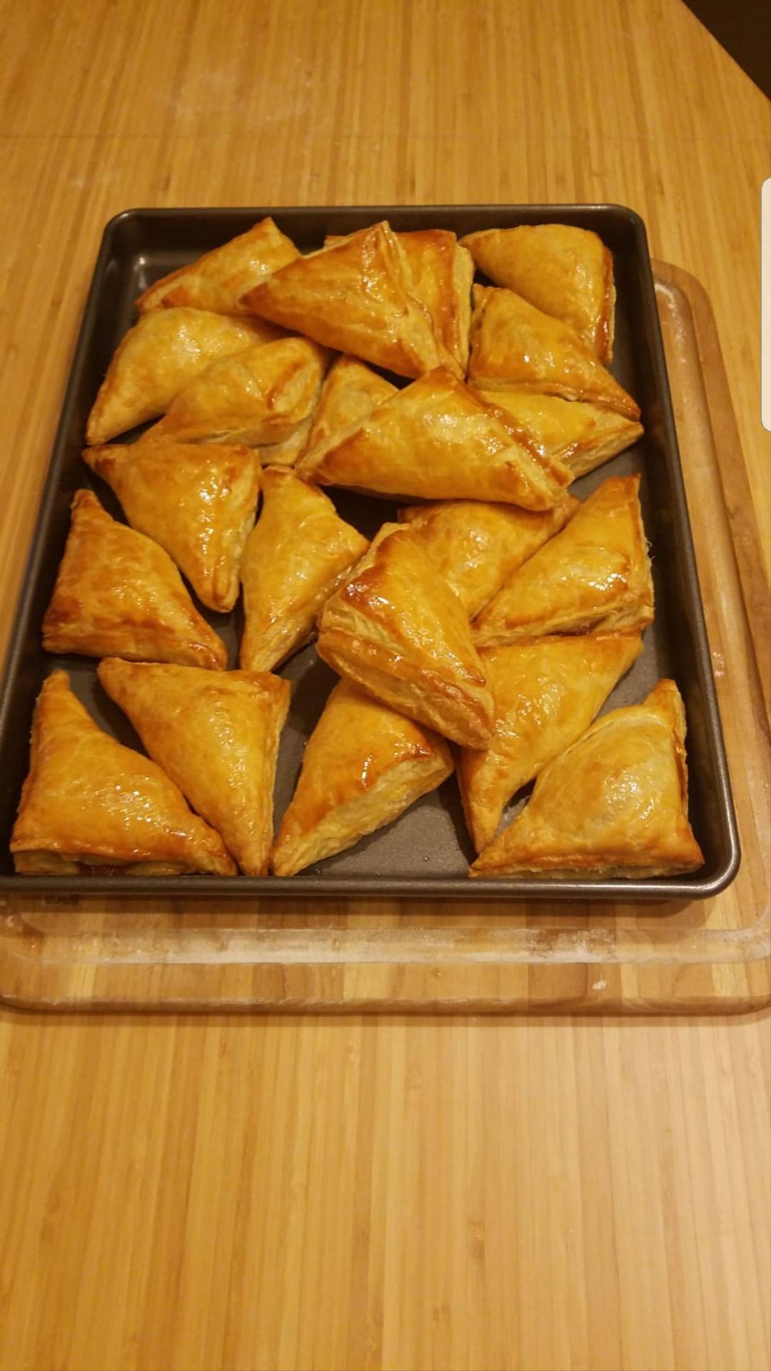 Home made pastelitos de guayaba y queso | Scrolller