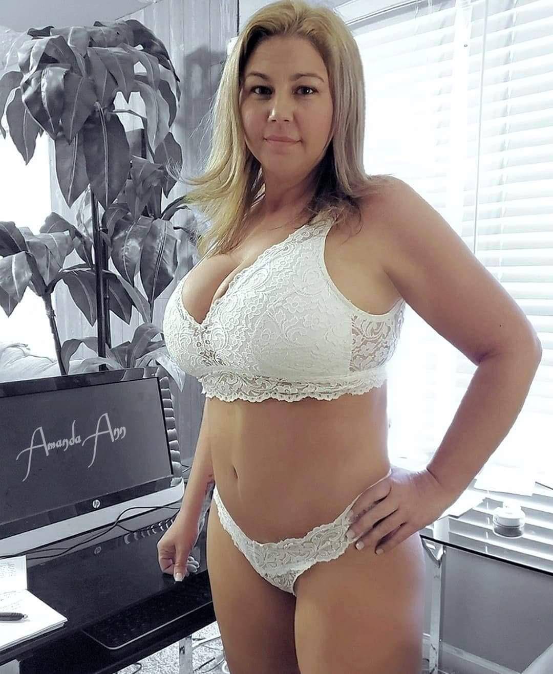 Home office attire! | Scrolller