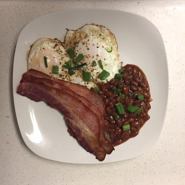 [homemade] baked beans, eggs, & bacon | Scrolller