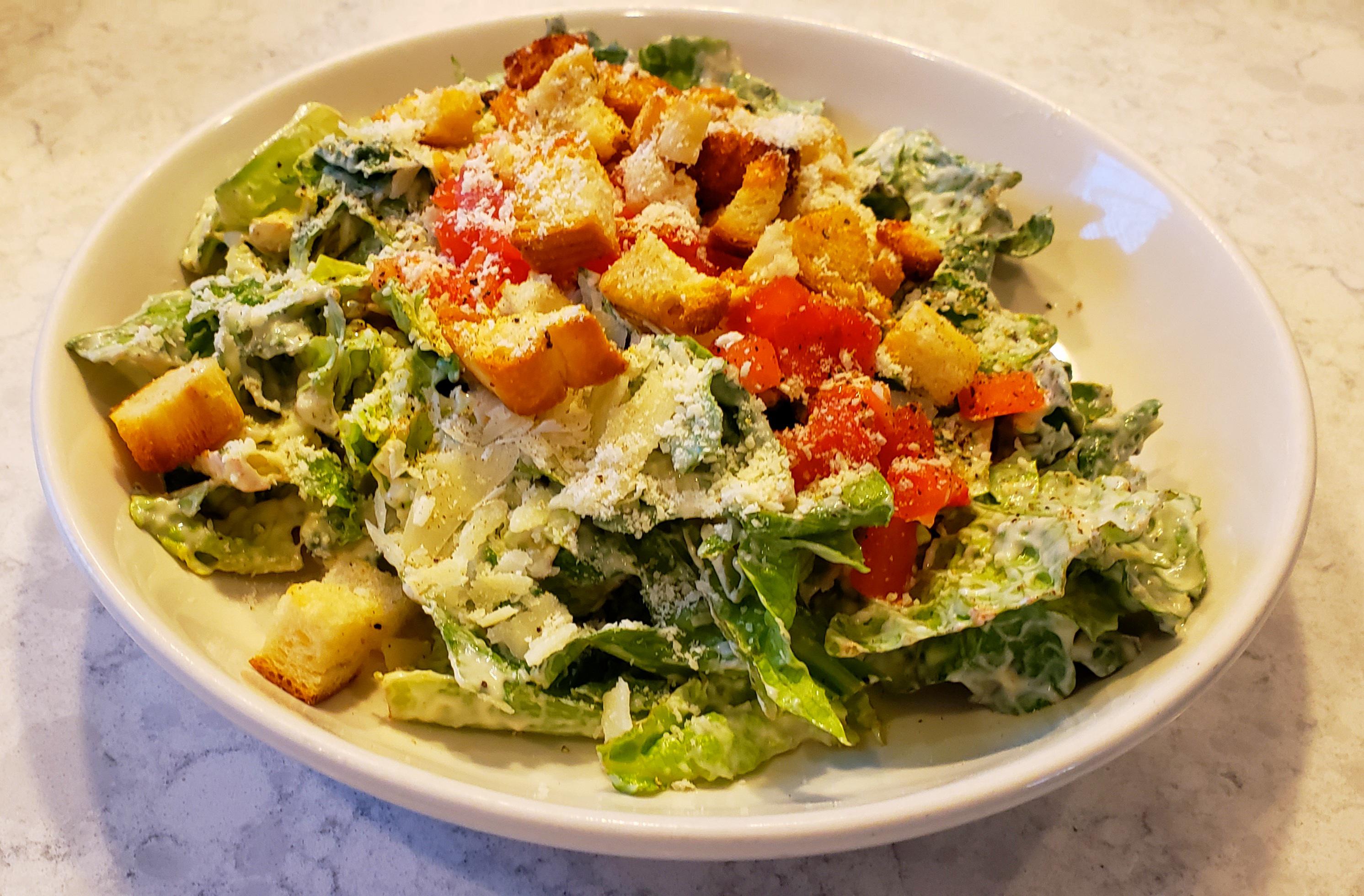 Homemade Caesar Salad | Scrolller