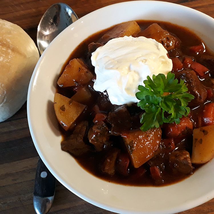 [Homemade] Goulash Soup with Beef | Scrolller