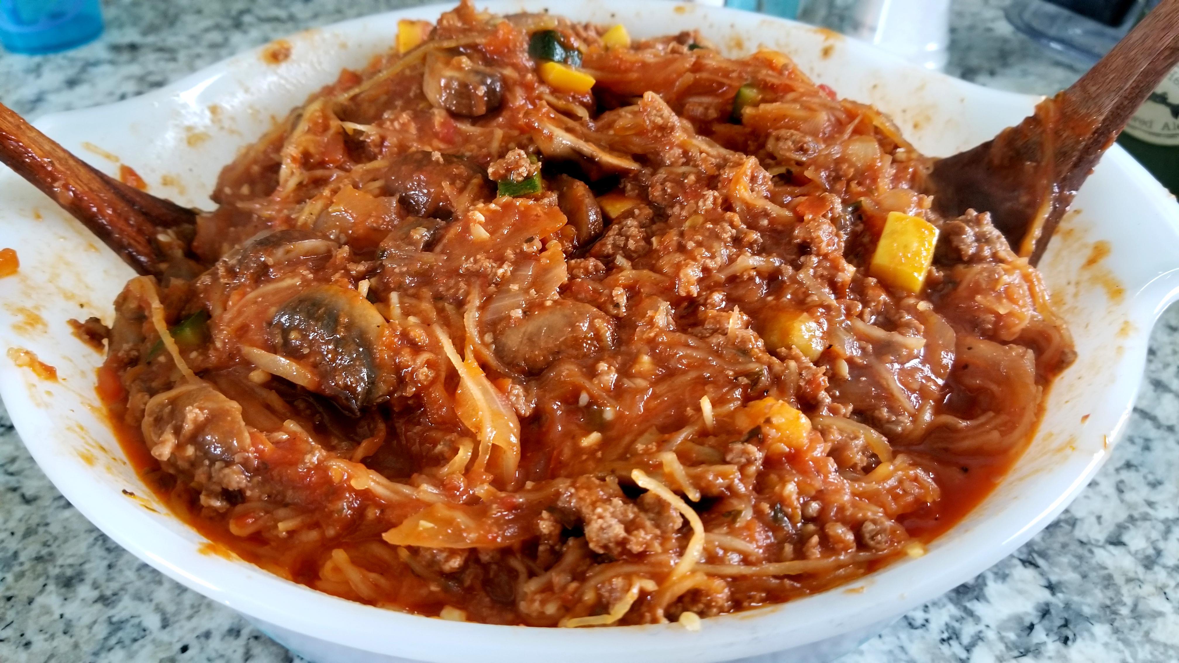 [Homemade] Spaghetti Squash Mish-Mosh w/ zucchini, yellow squash, baby bella mushrooms ...