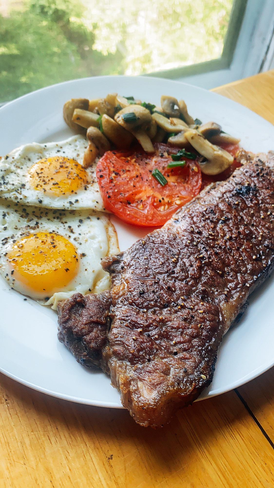 [homemade] Steak n Eggs | Scrolller