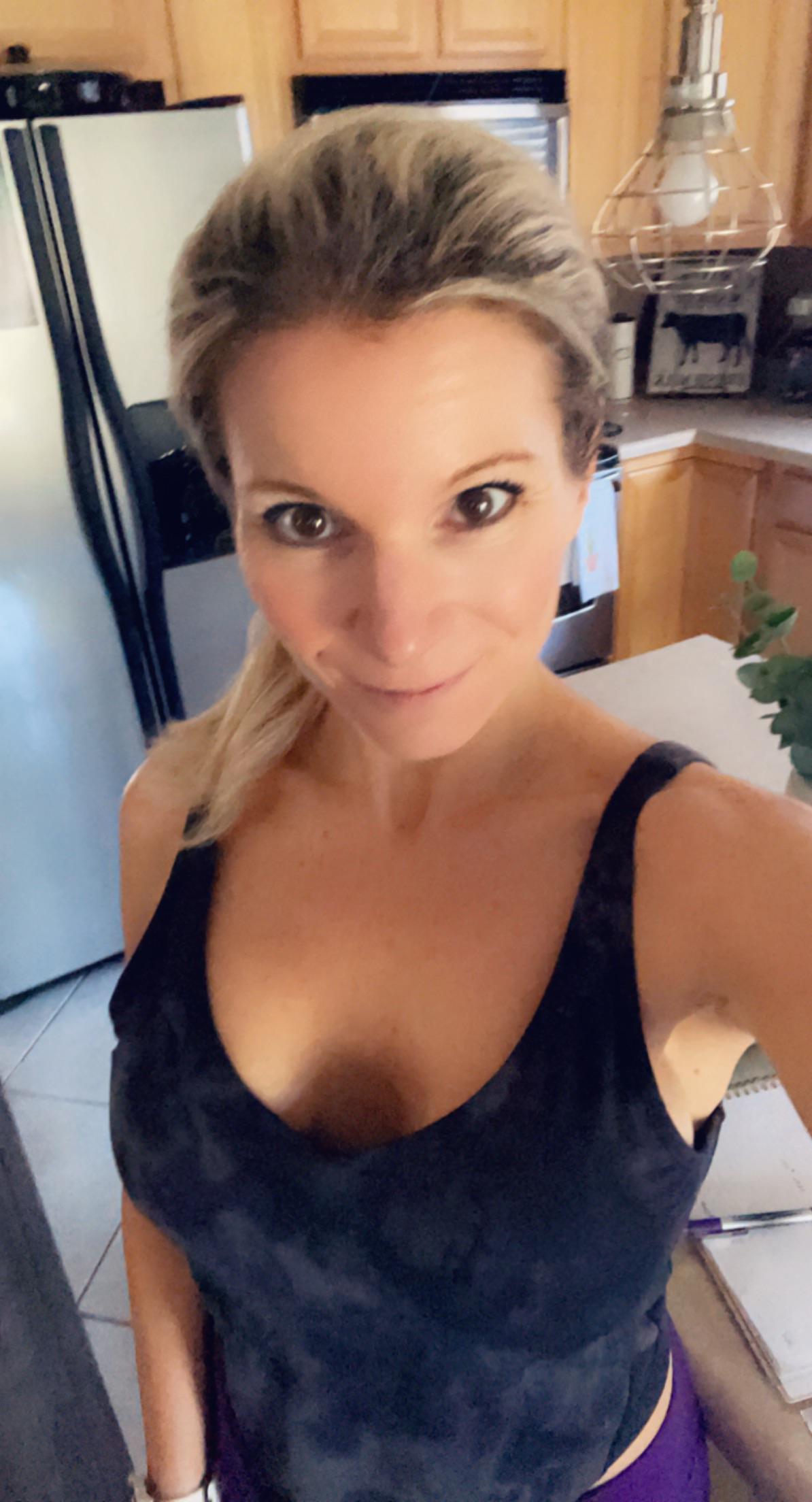 Hope you’re making it a great week! | Scrolller