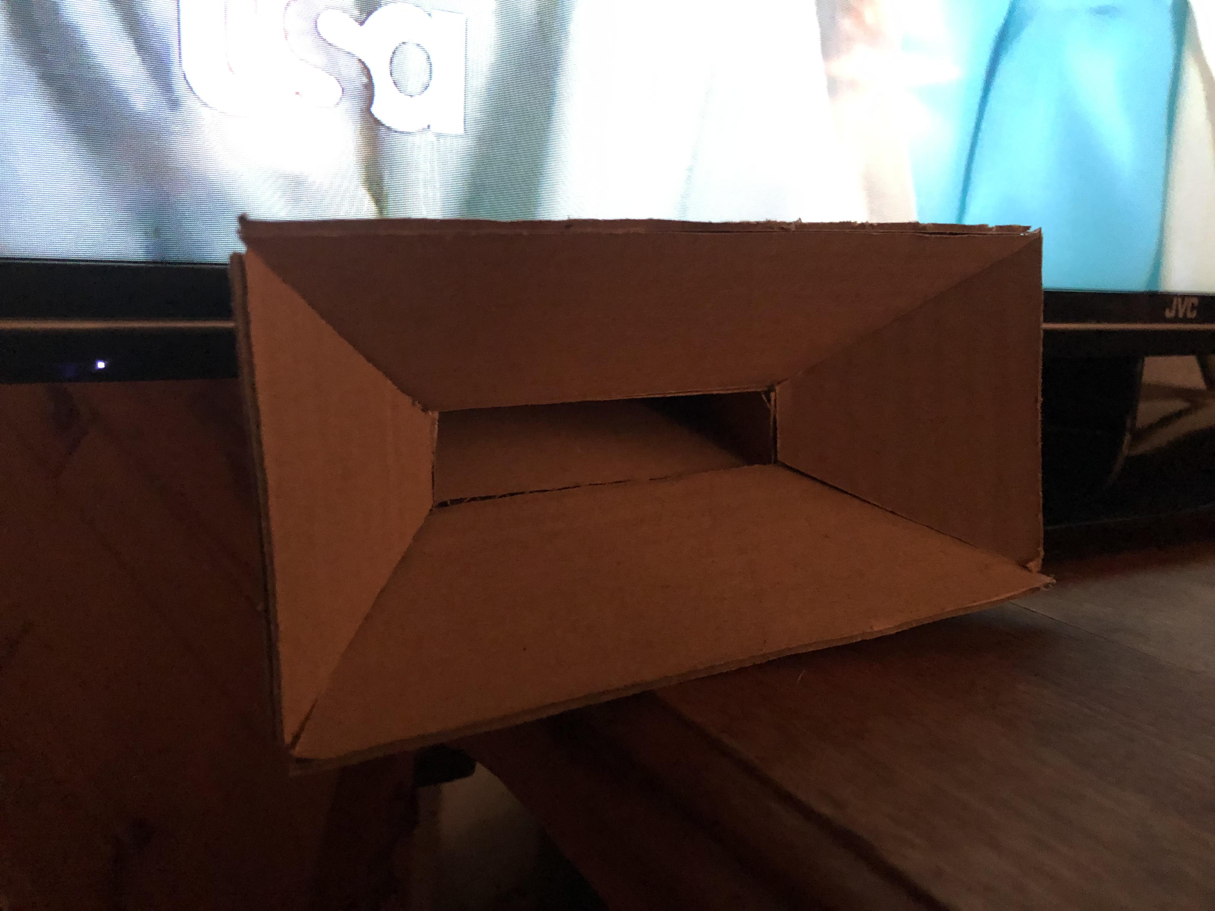 Horn loaded the TV | Scrolller