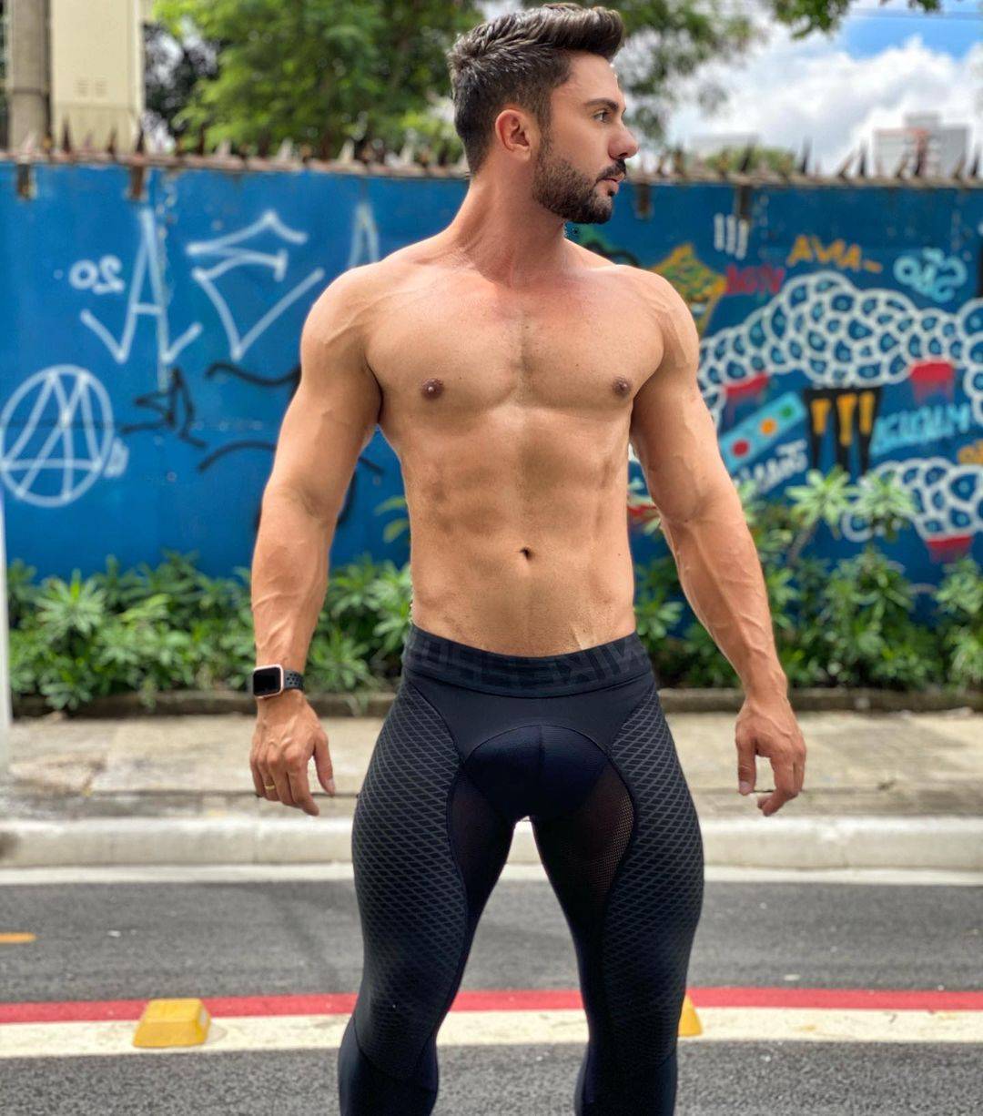 Hot all over | Scrolller