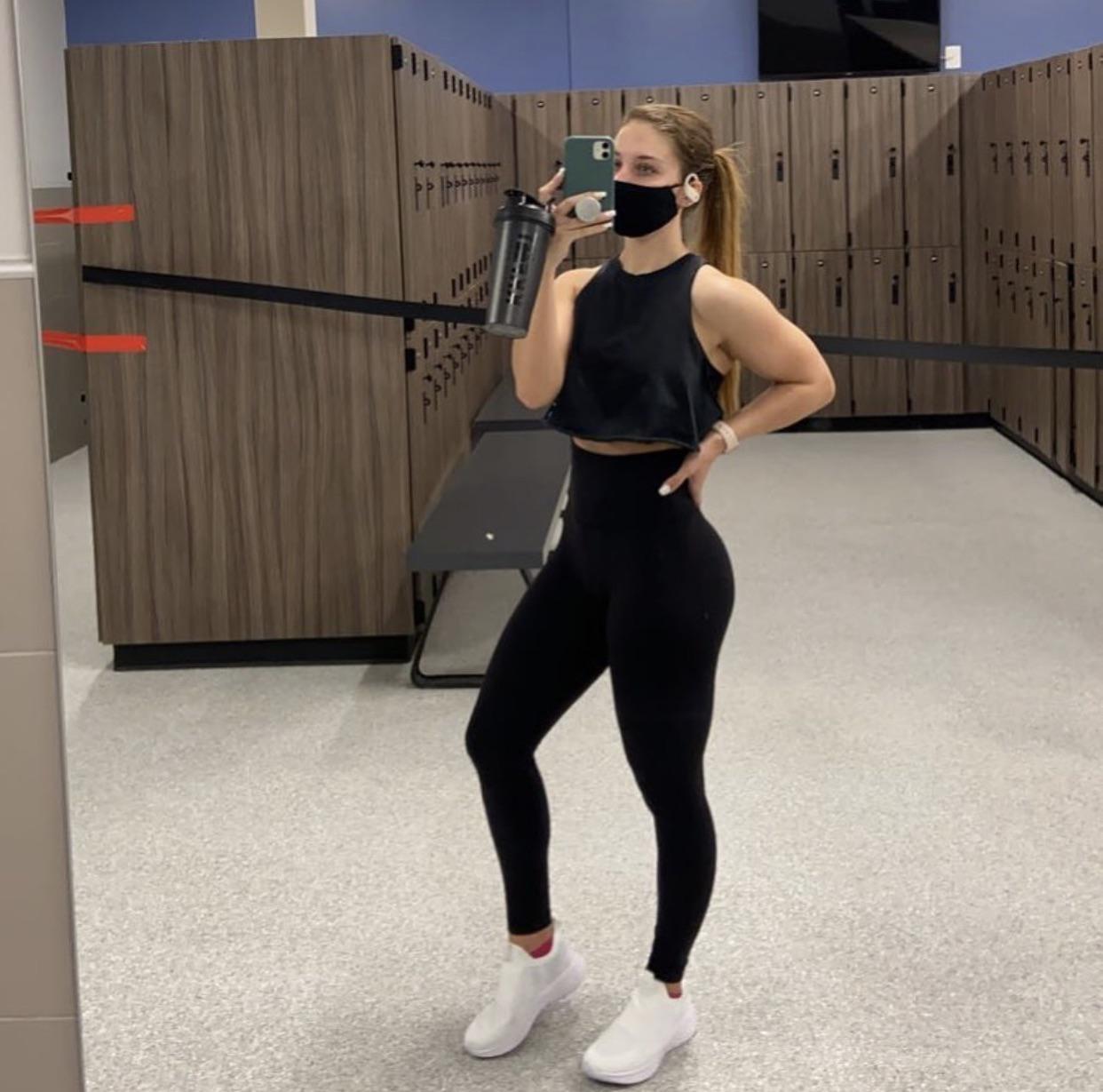 Hot as hell | Scrolller