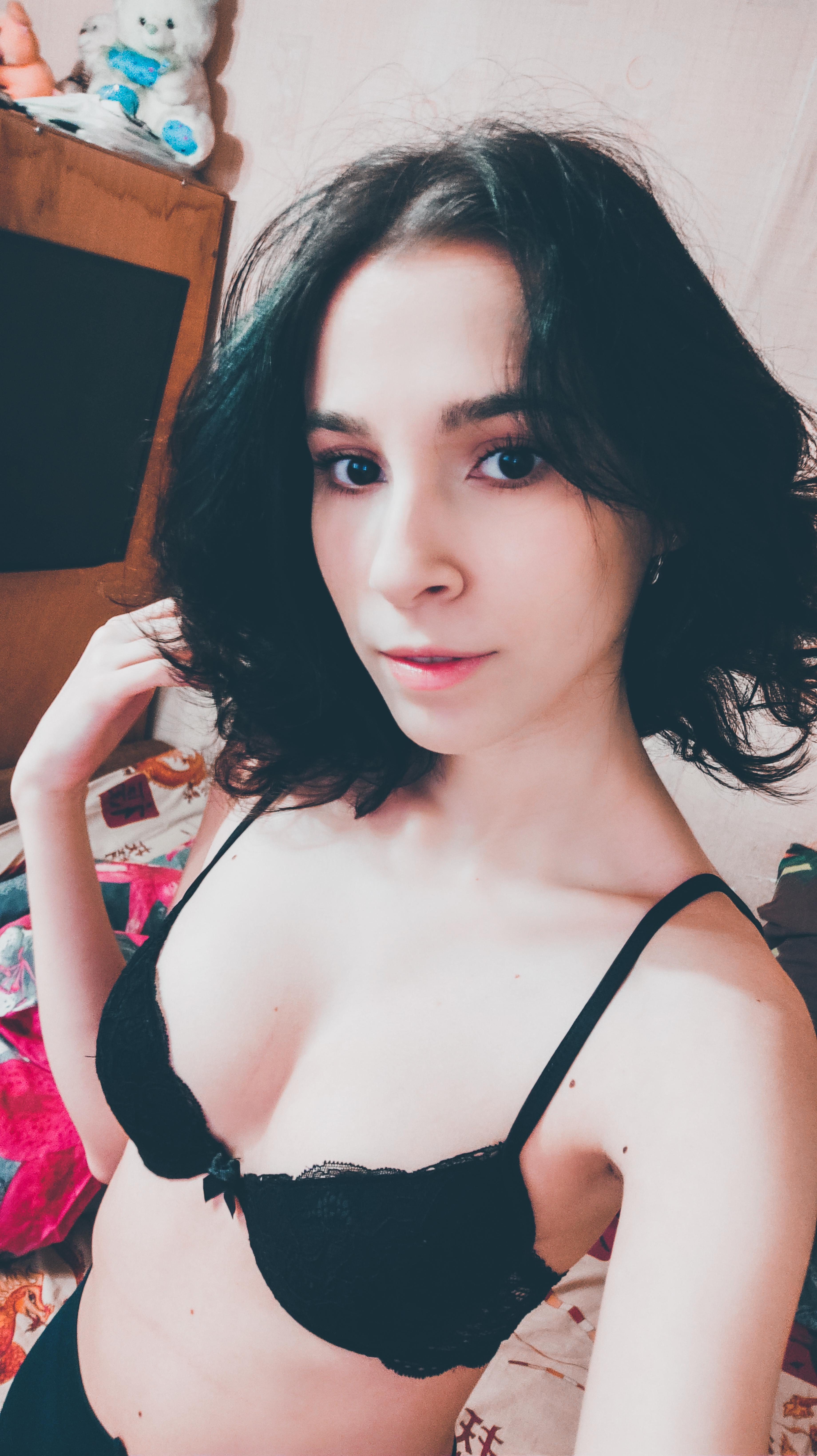 How are you, darling? I am very tired this week ... 😵 | Scrolller