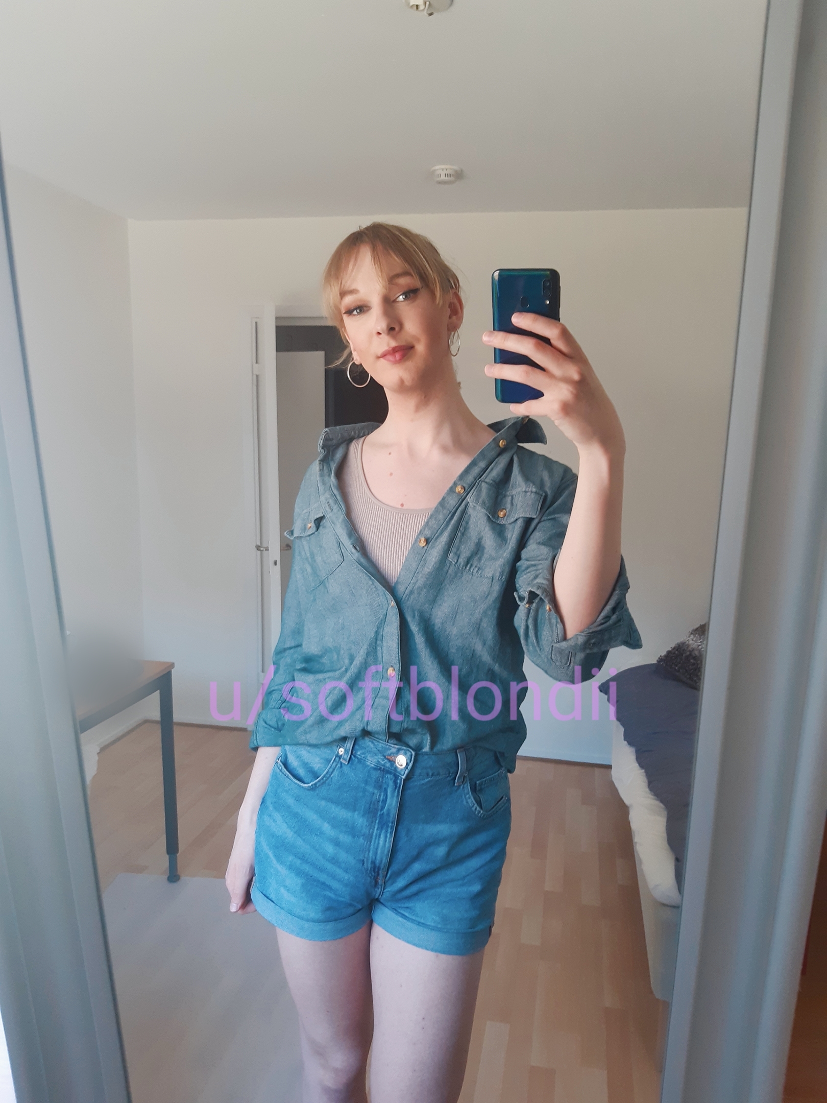 How are you gals and guys doing? | Scrolller