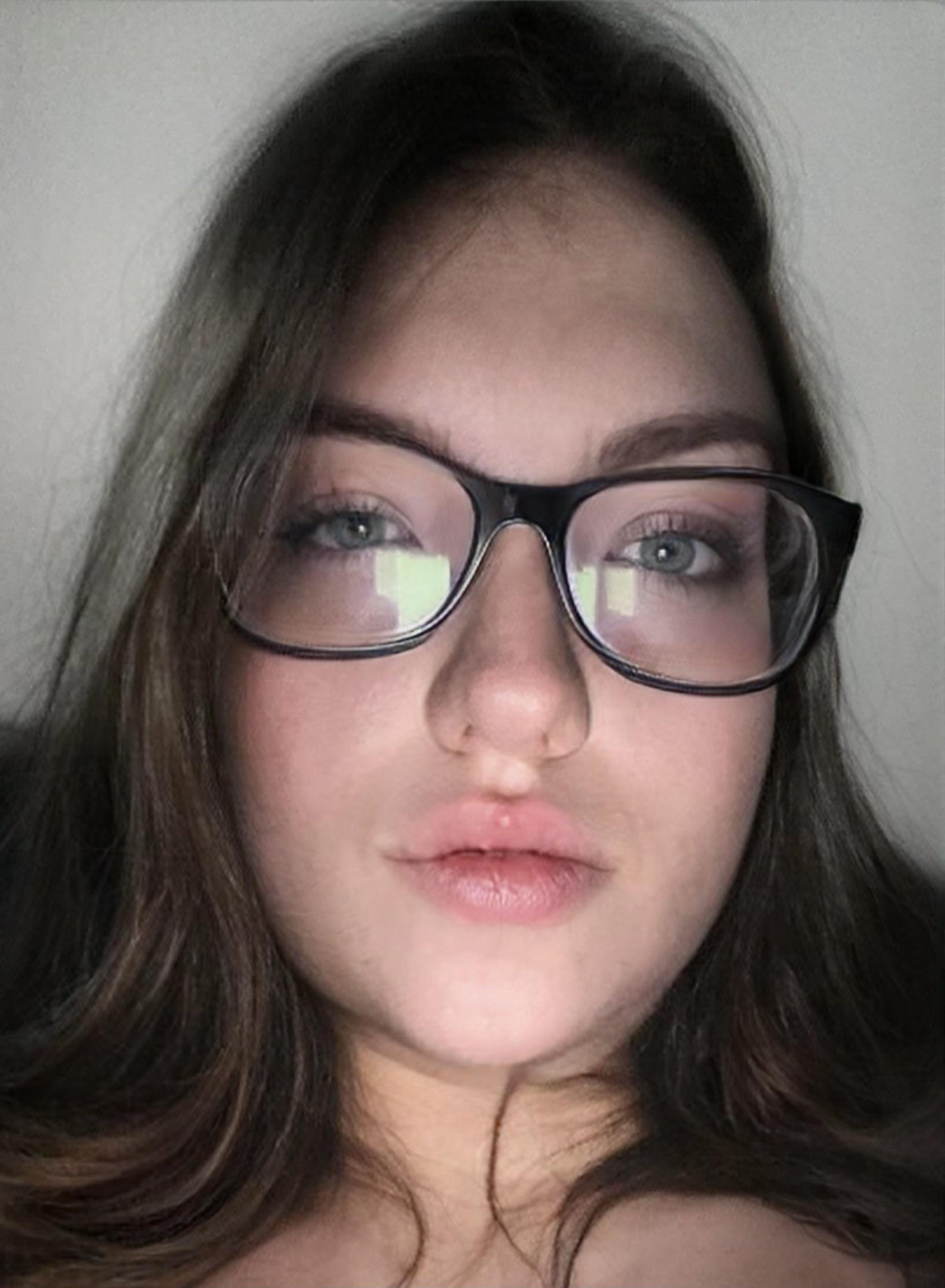 How do I look??? | Scrolller