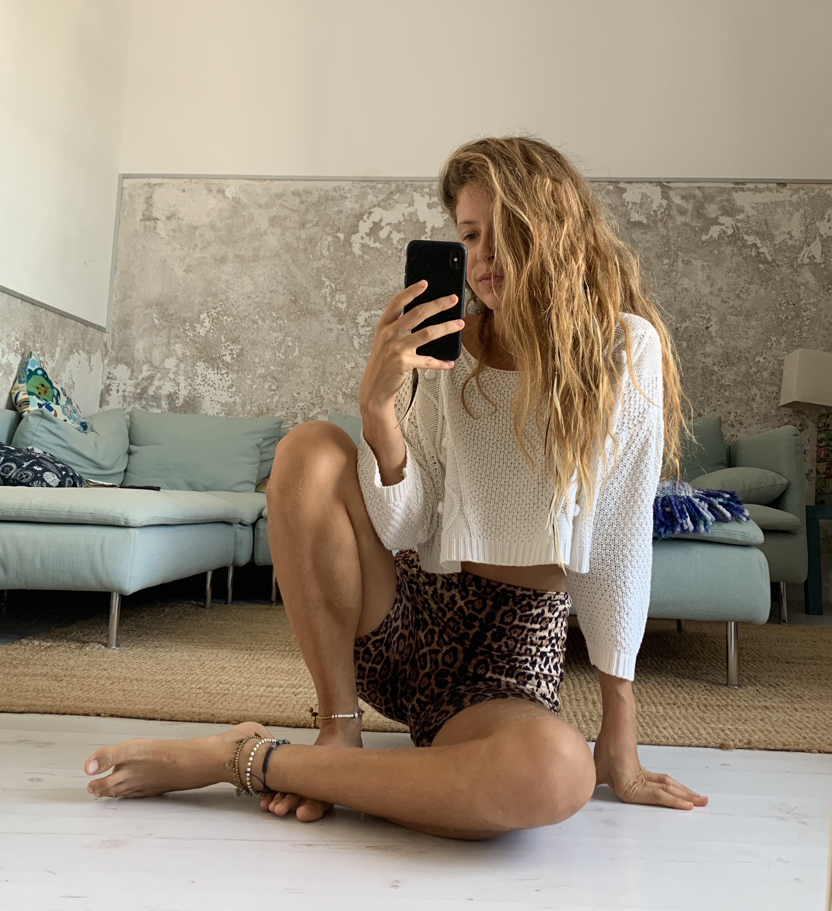 How Do You Like The Look Of My Anklets π¬ Scrolller