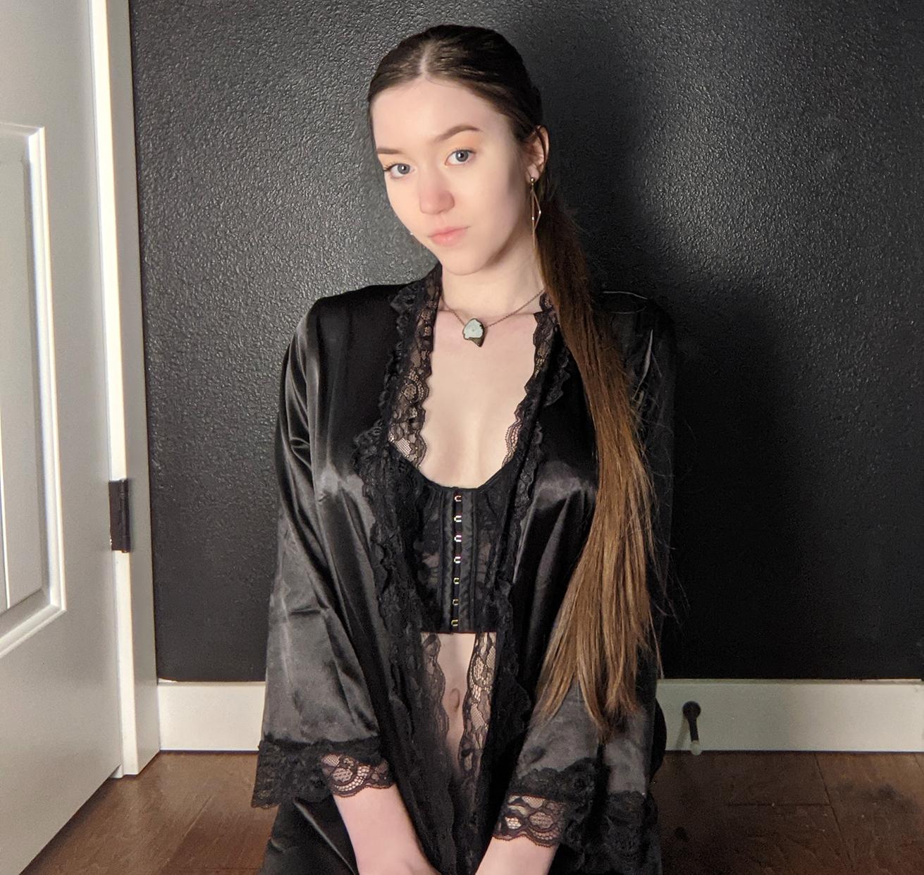 Am I keeping my top on? Or are you gonna take it off for me? | Scrolller Am I keeping my top on? Or are you gonna take it off for me? | Scrolller