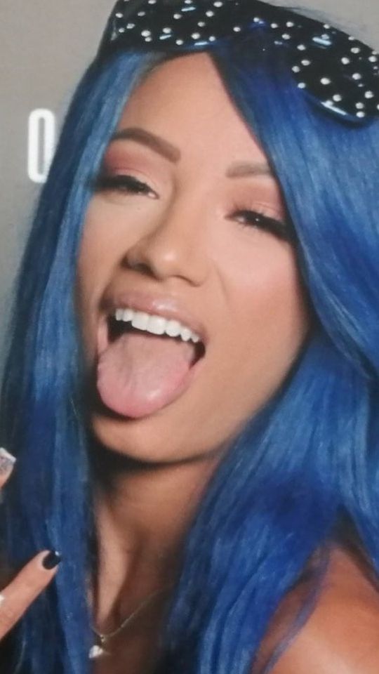 How many loads over Sasha's long tongue? do u wanna be the first? | Scrolller