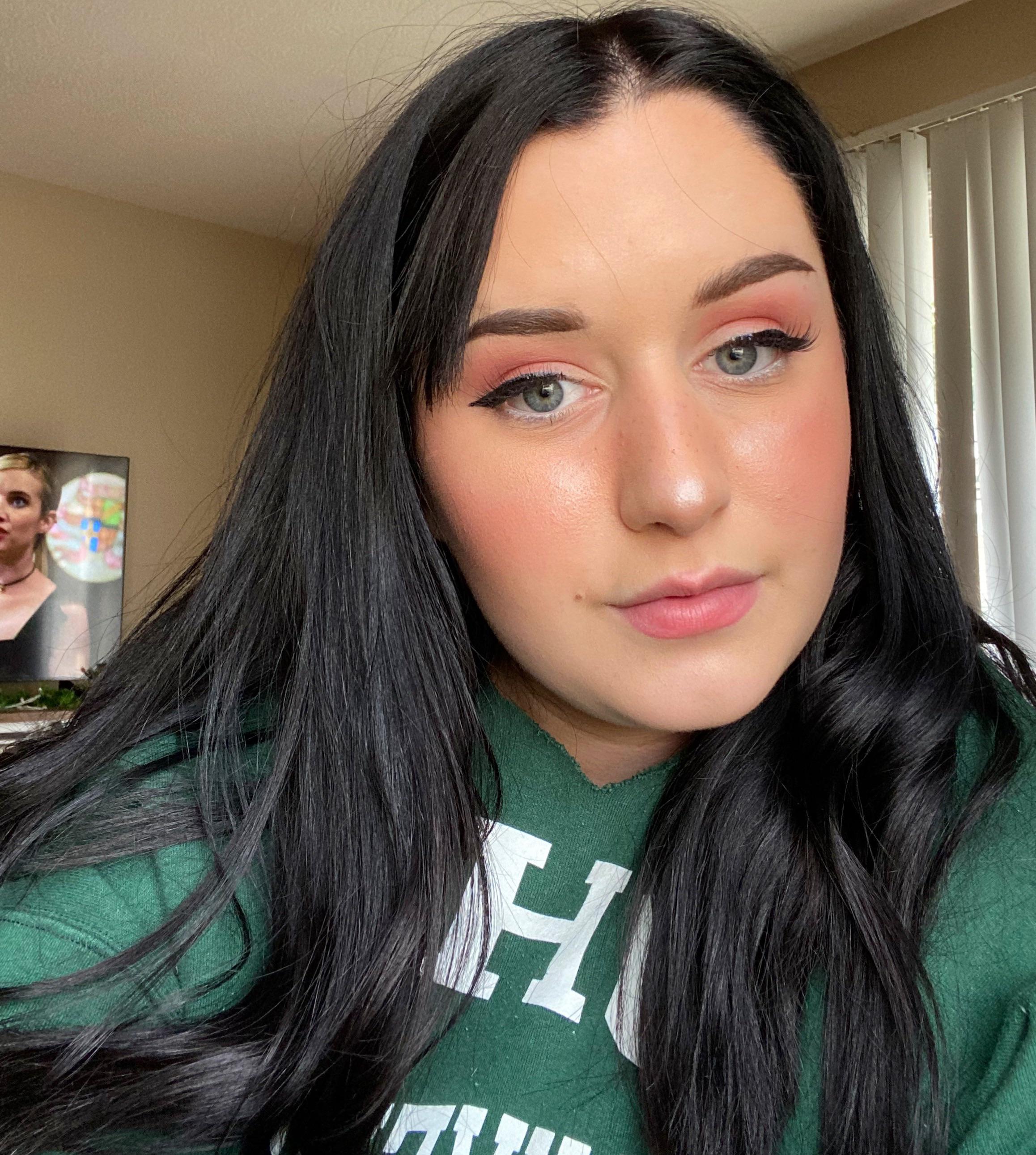 how’s your night? 🧚‍♀️ (21) | Scrolller