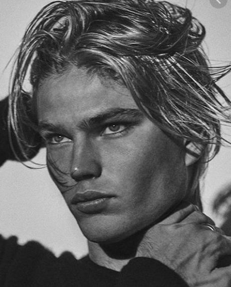 How was model Jordan Barrett able to achieve this development with 8 extractions? | Scrolller